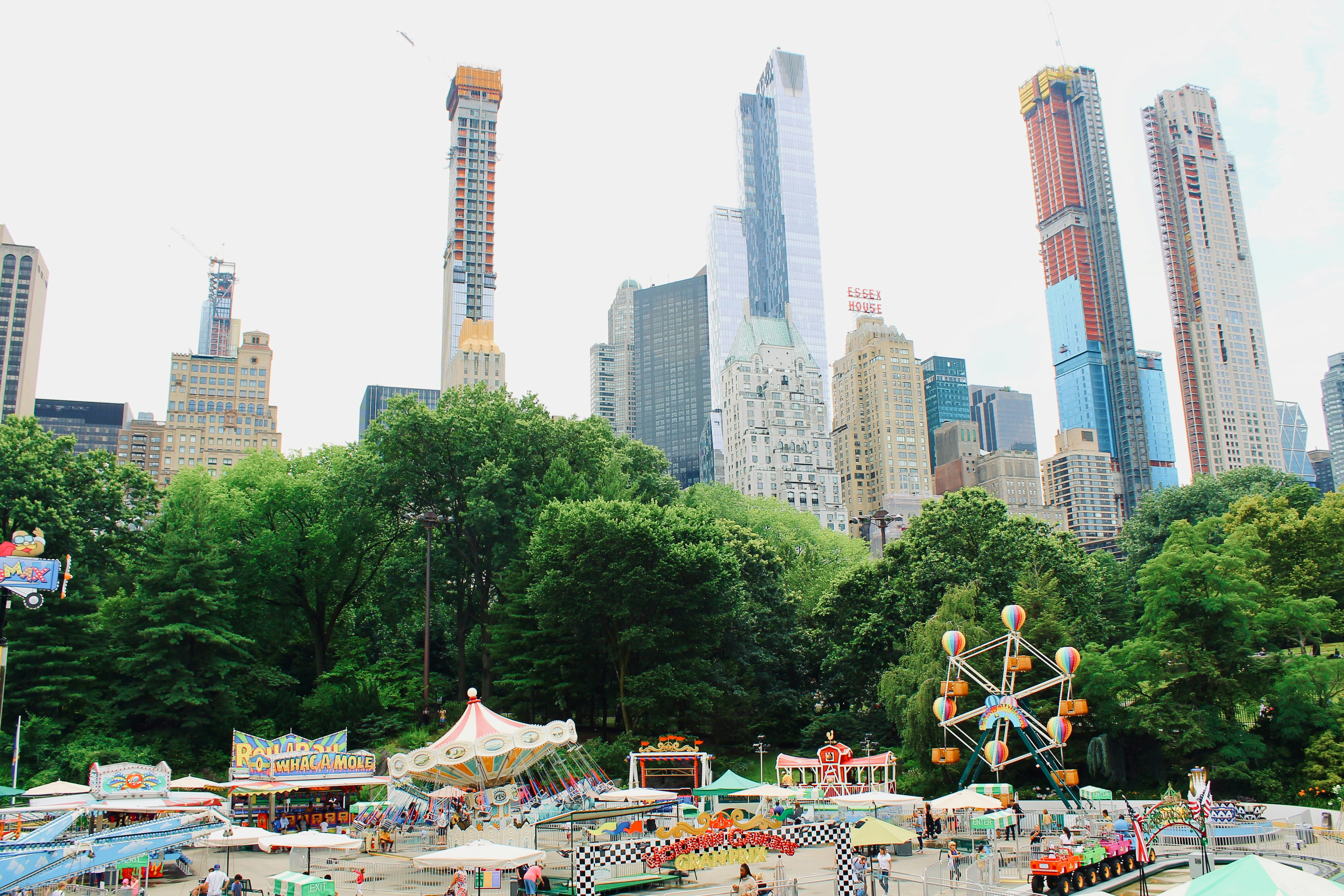 Urban Playground: Skyline Meet at the Park Carousel