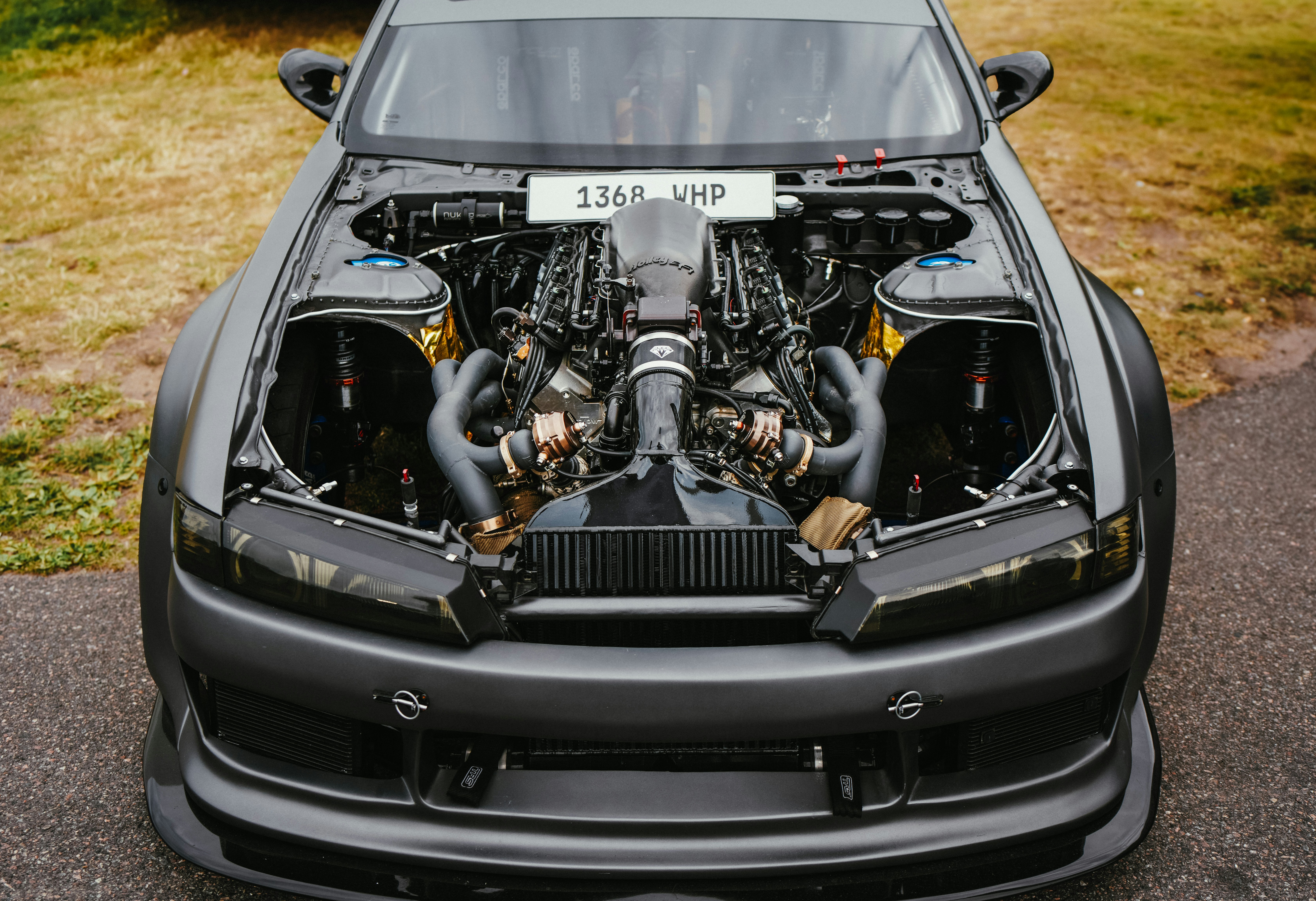 Engine Heartbeat: A Front-Row Look Under the Hood of a Tuned Nissan-Style Machine
