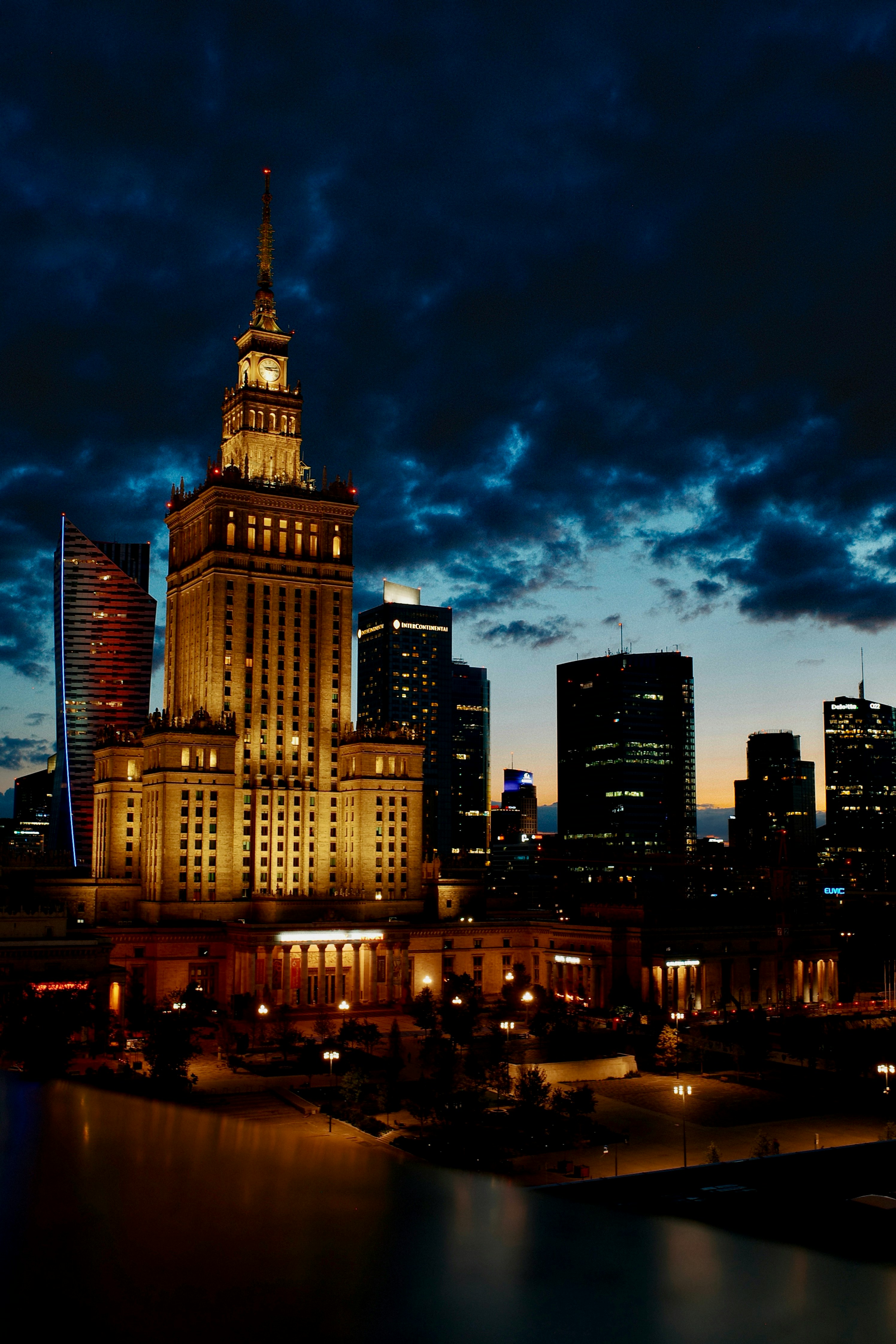 Twilight Crown: Warsaw's Palace of Culture Beneath Velvet Skies