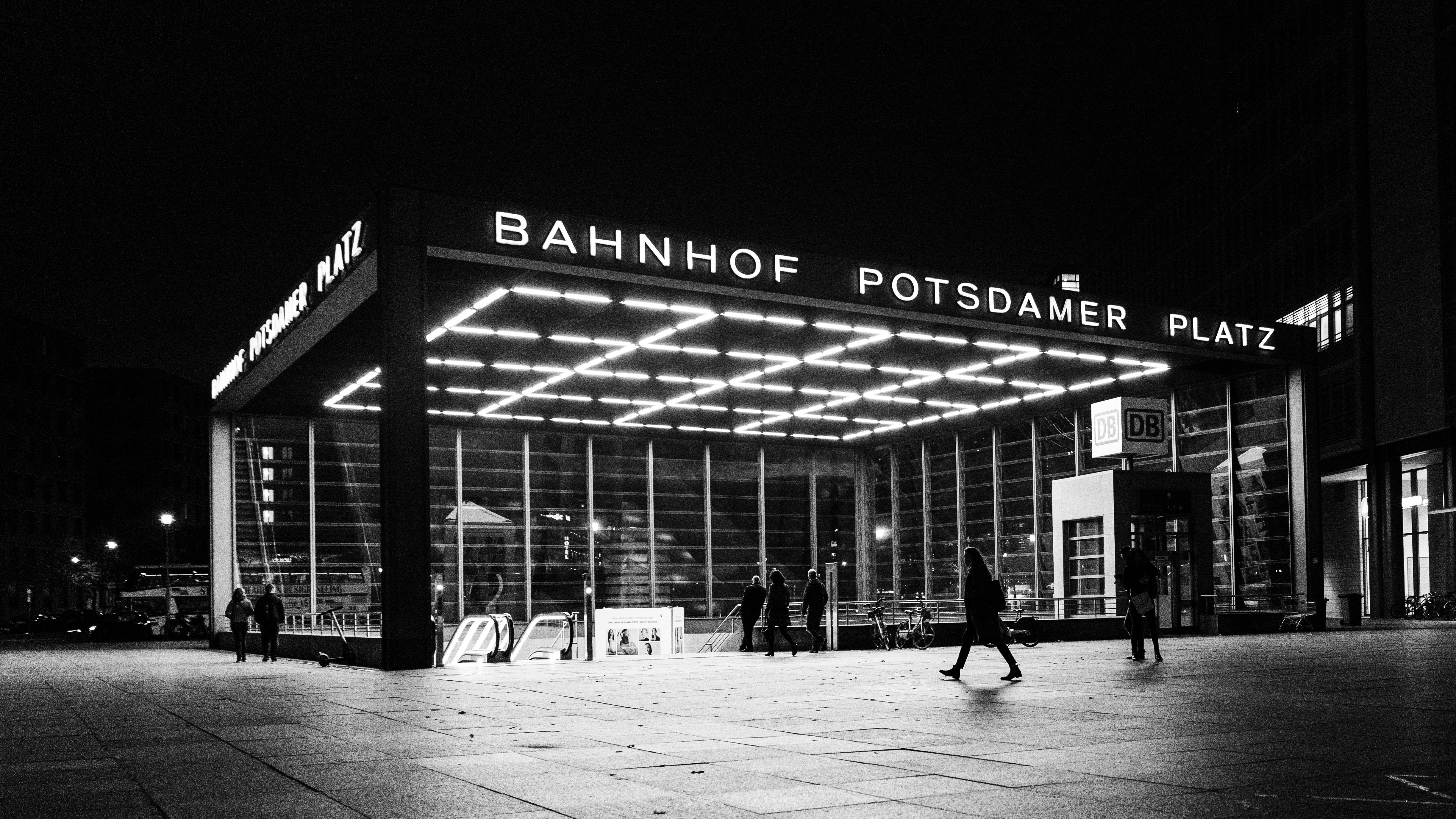 Night at Potsdamer Platz: Neon Light and Quiet Footsteps