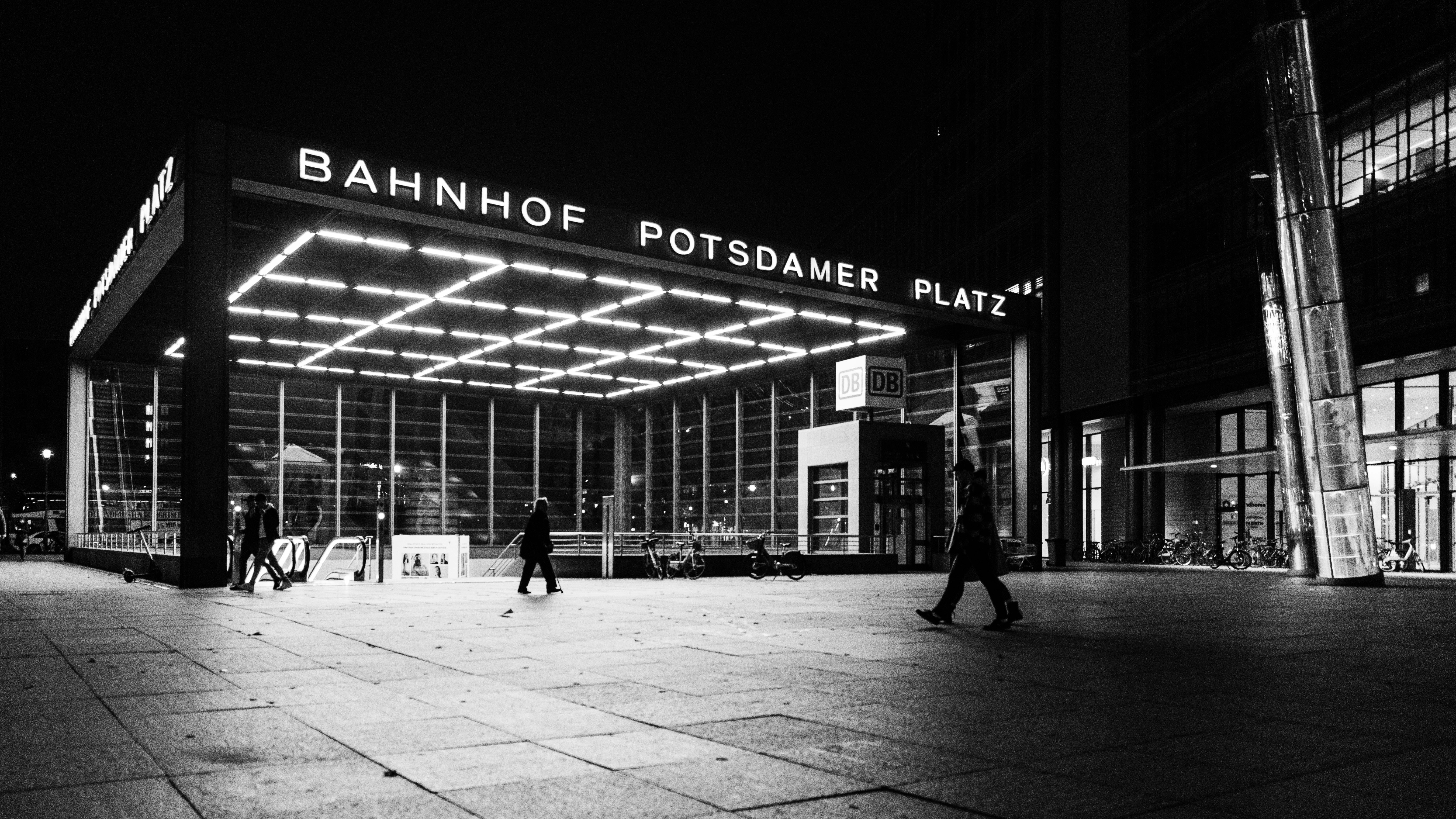 Night Arrival at Bahnhof Potsdamer Platz