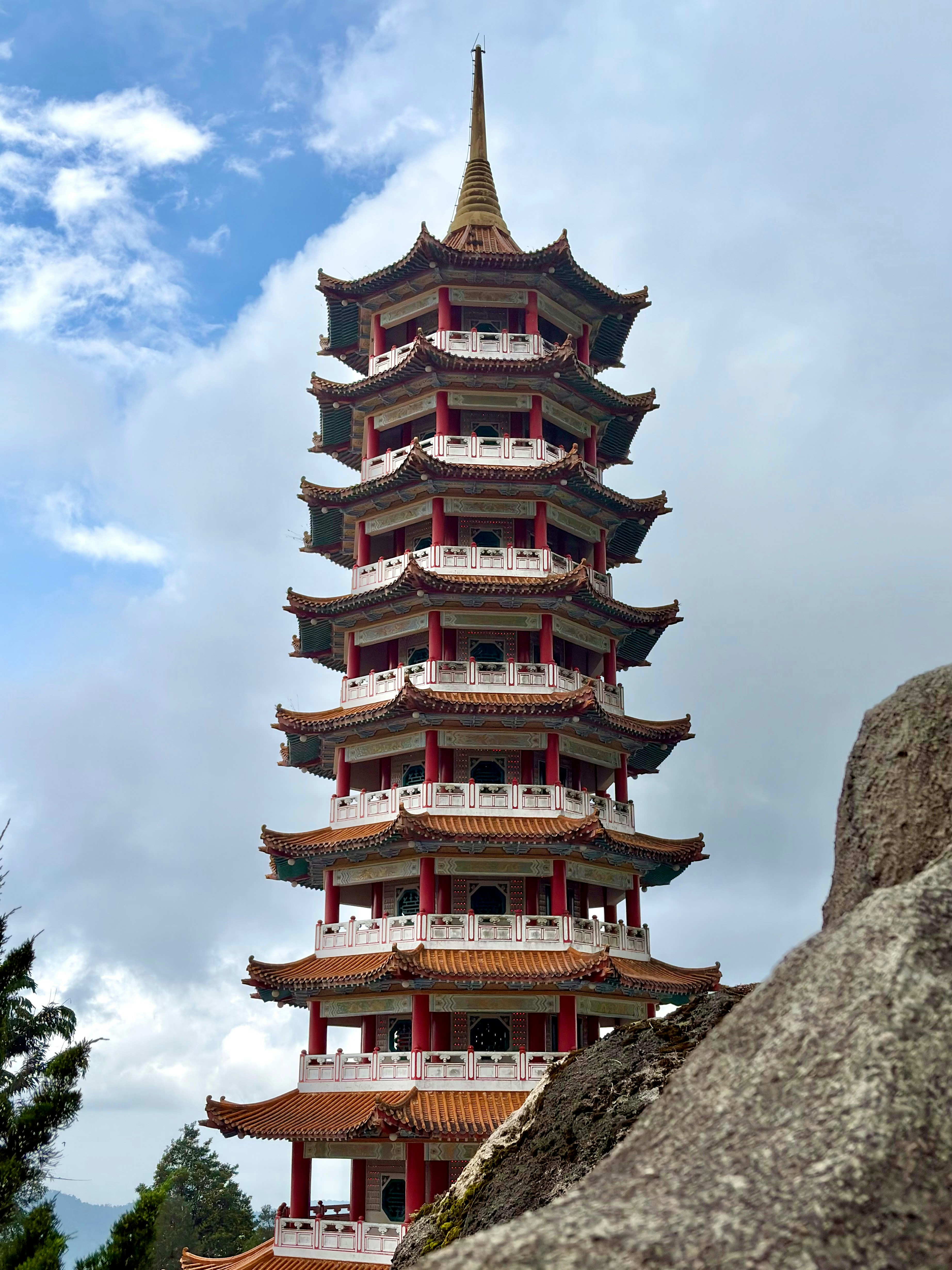 Eight-Tiered Serenity: A Chinese Pagoda Reaching Toward the Sky