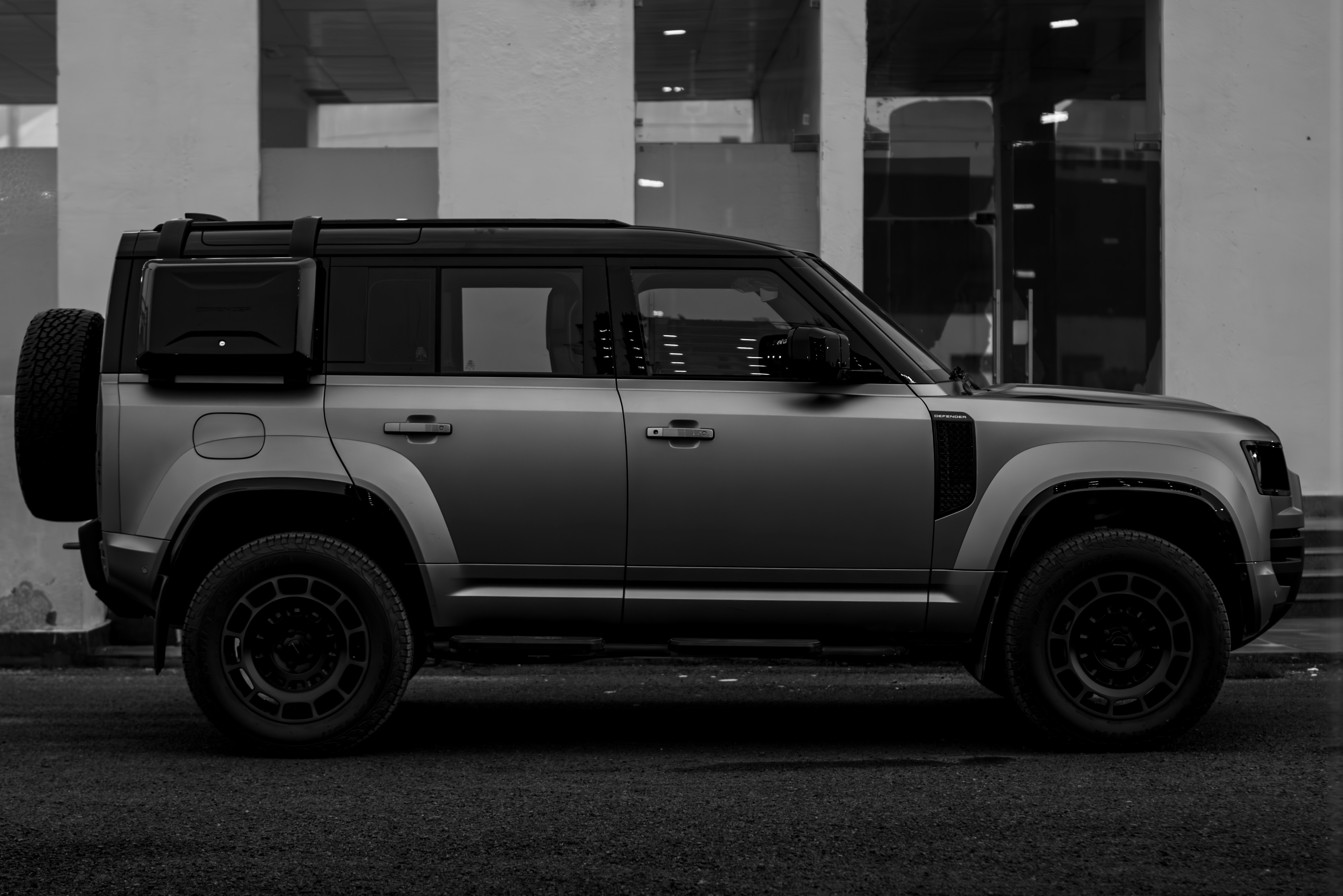 Midday Stance: Side Profile of a Rugged SUV