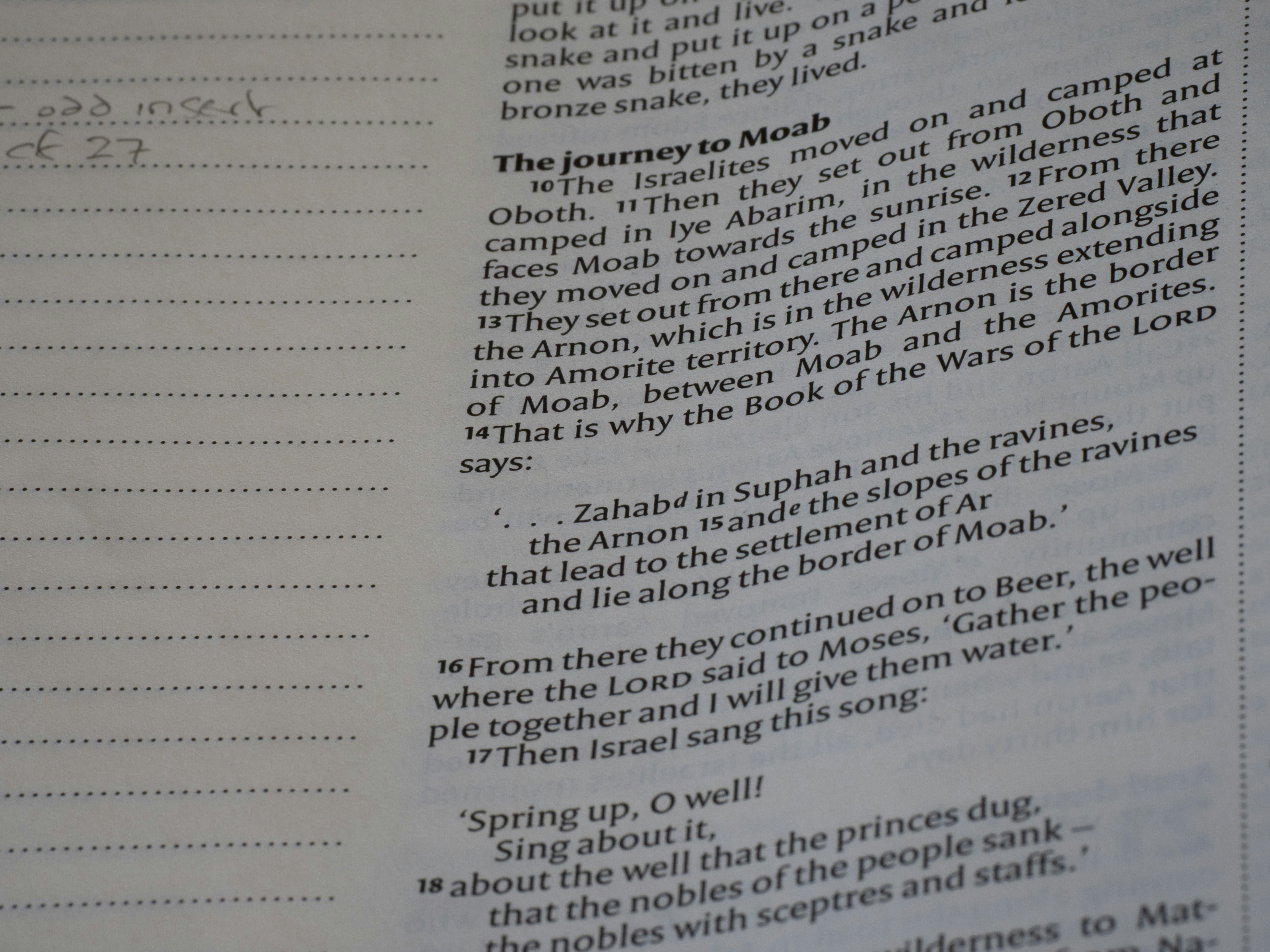 Typography in Focus: A Close Reading of Script on Aged Paper