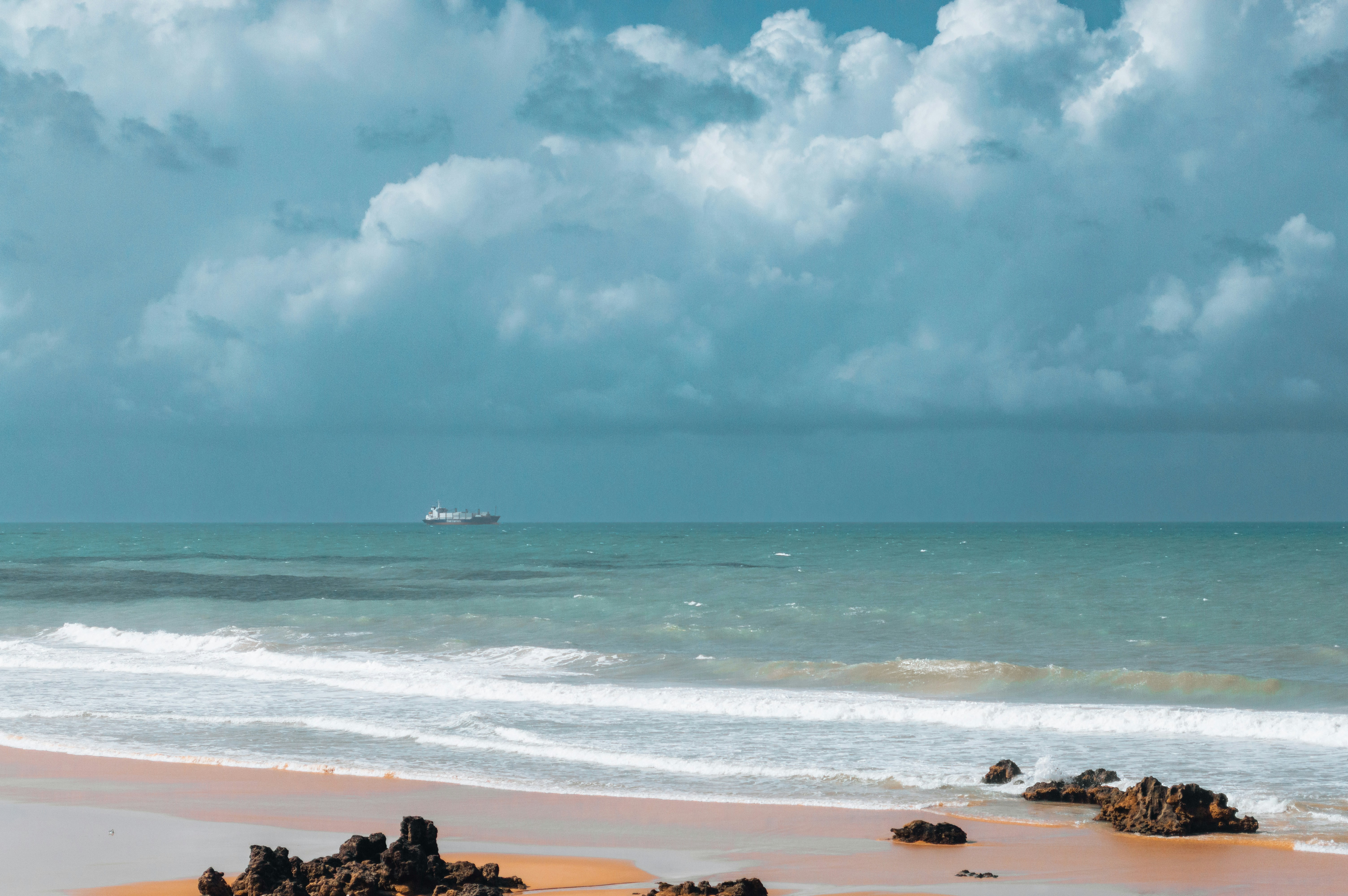 Midday Sea Whisper from a Quiet Shore