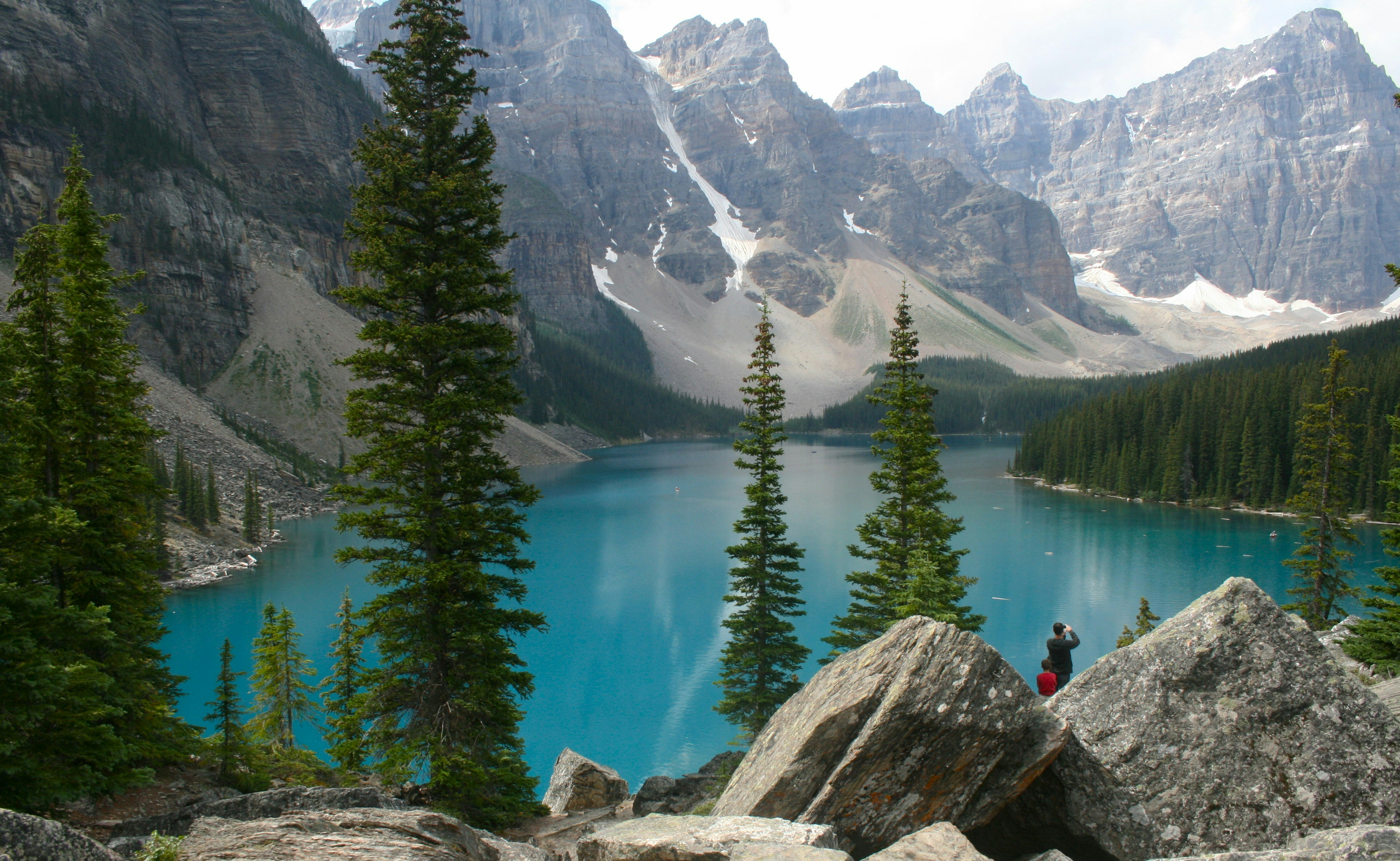 Azure Moraine: A Pantheon of Peaks Over a Turquoise Tarn