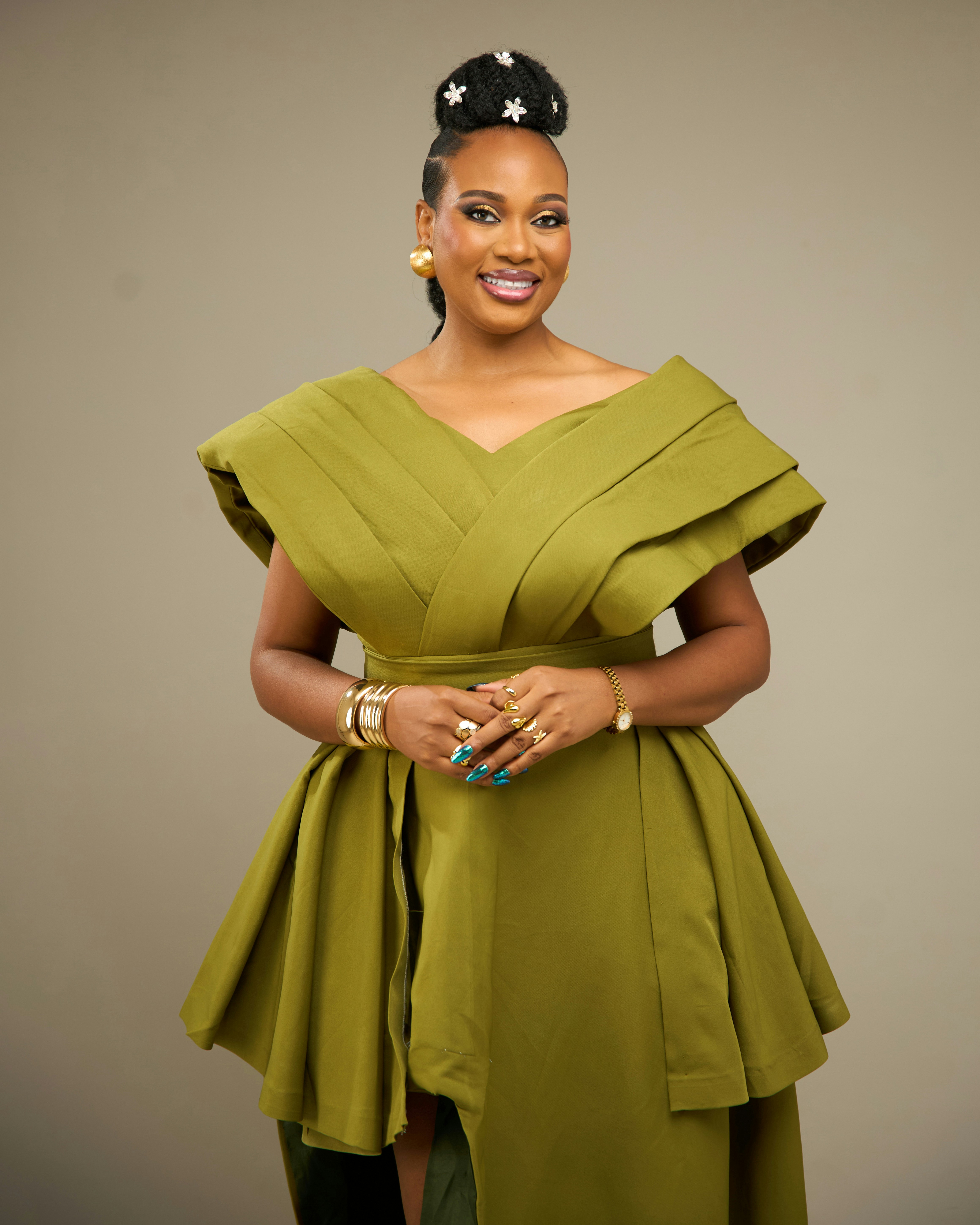 Emerald Evening: A poised silhouette in structured olive attire