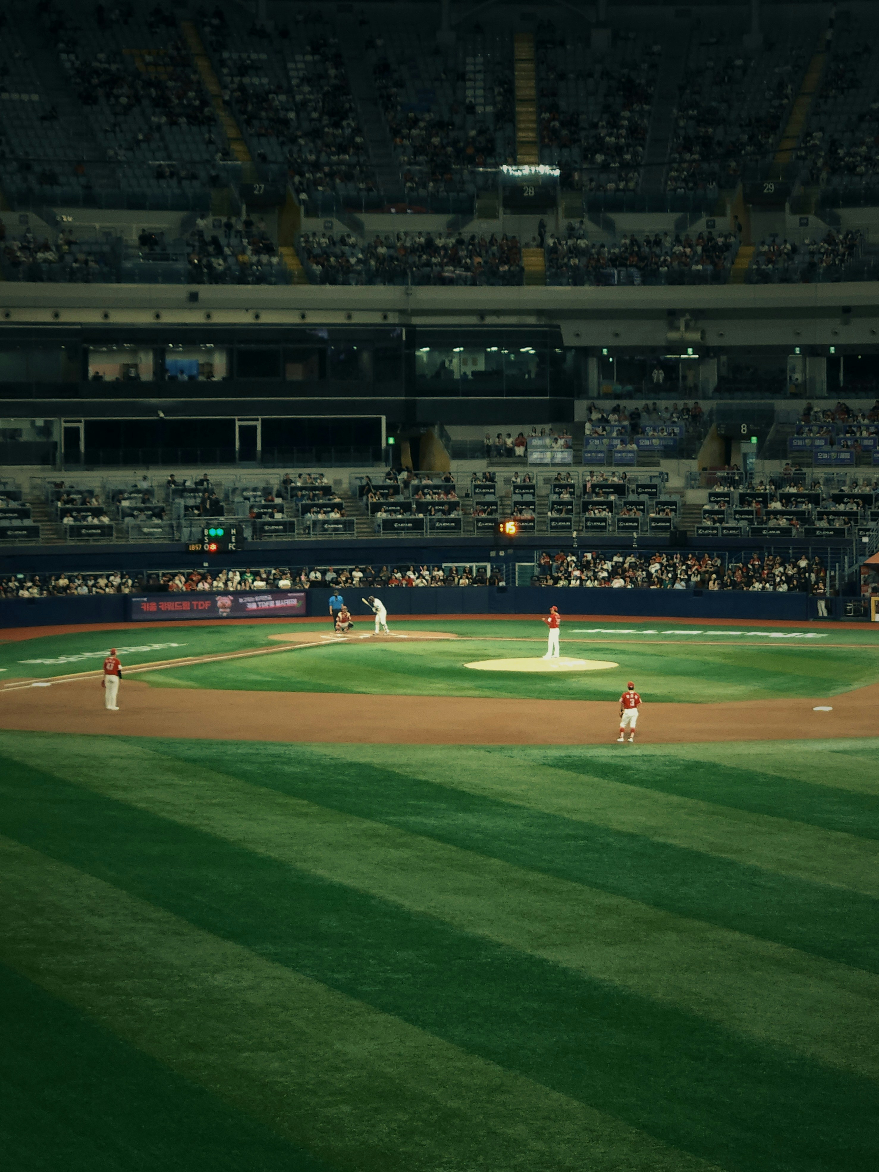 Evening Pitch: Lights, Lanes, and Lawn