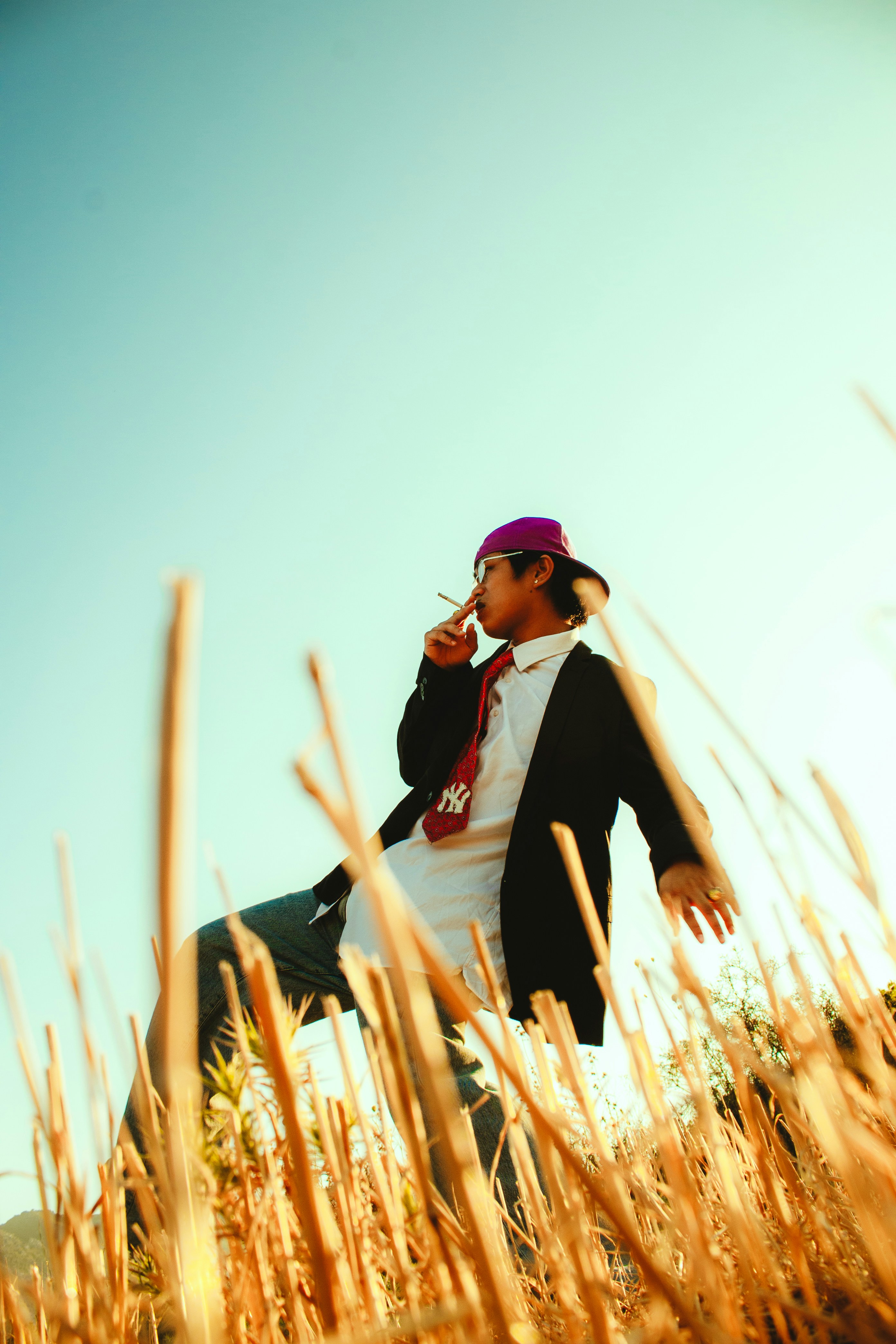Street-style Rebel in a Field of Gold