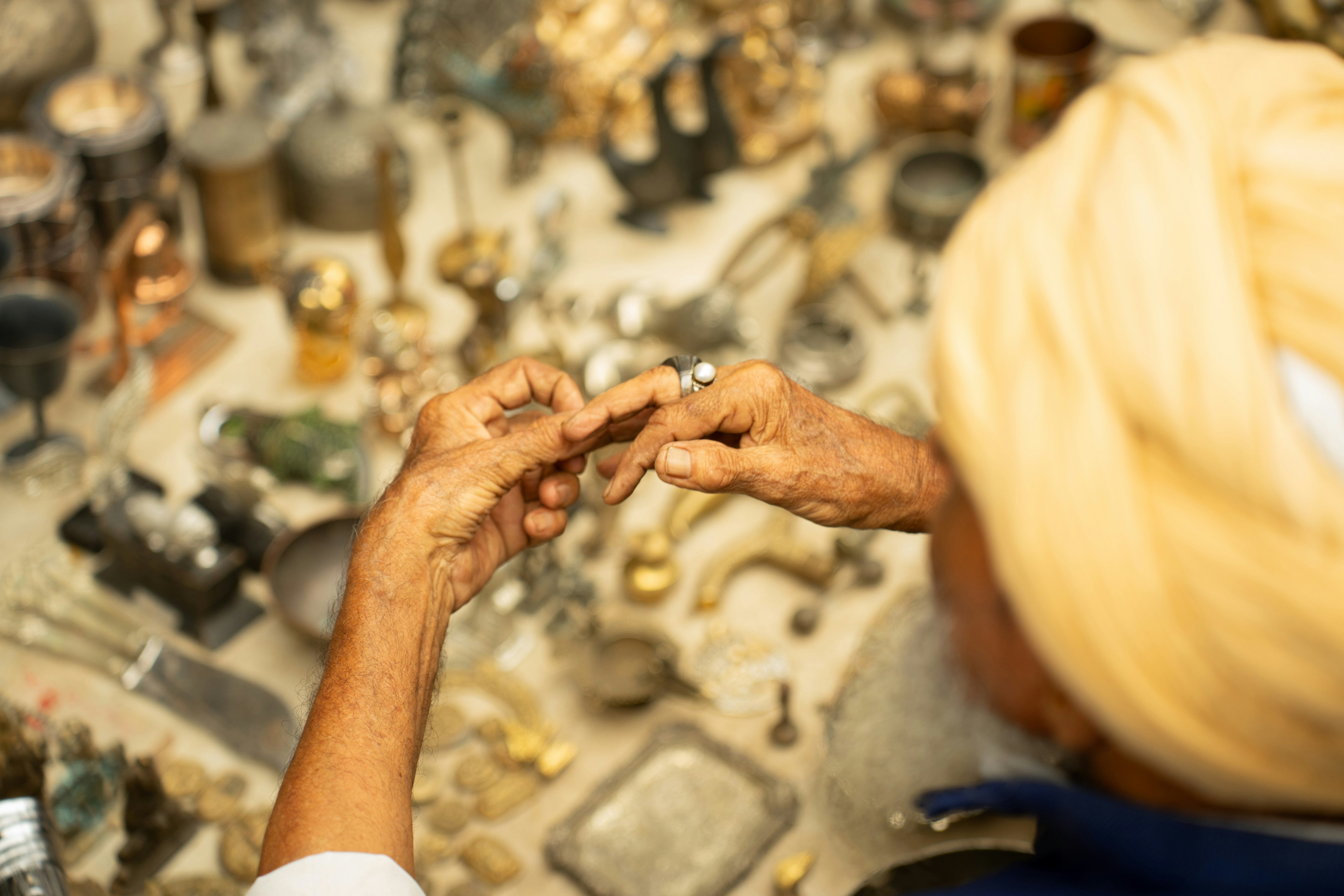 Handful of Tranquility: A Ring Exchange at the Jewelry Stall