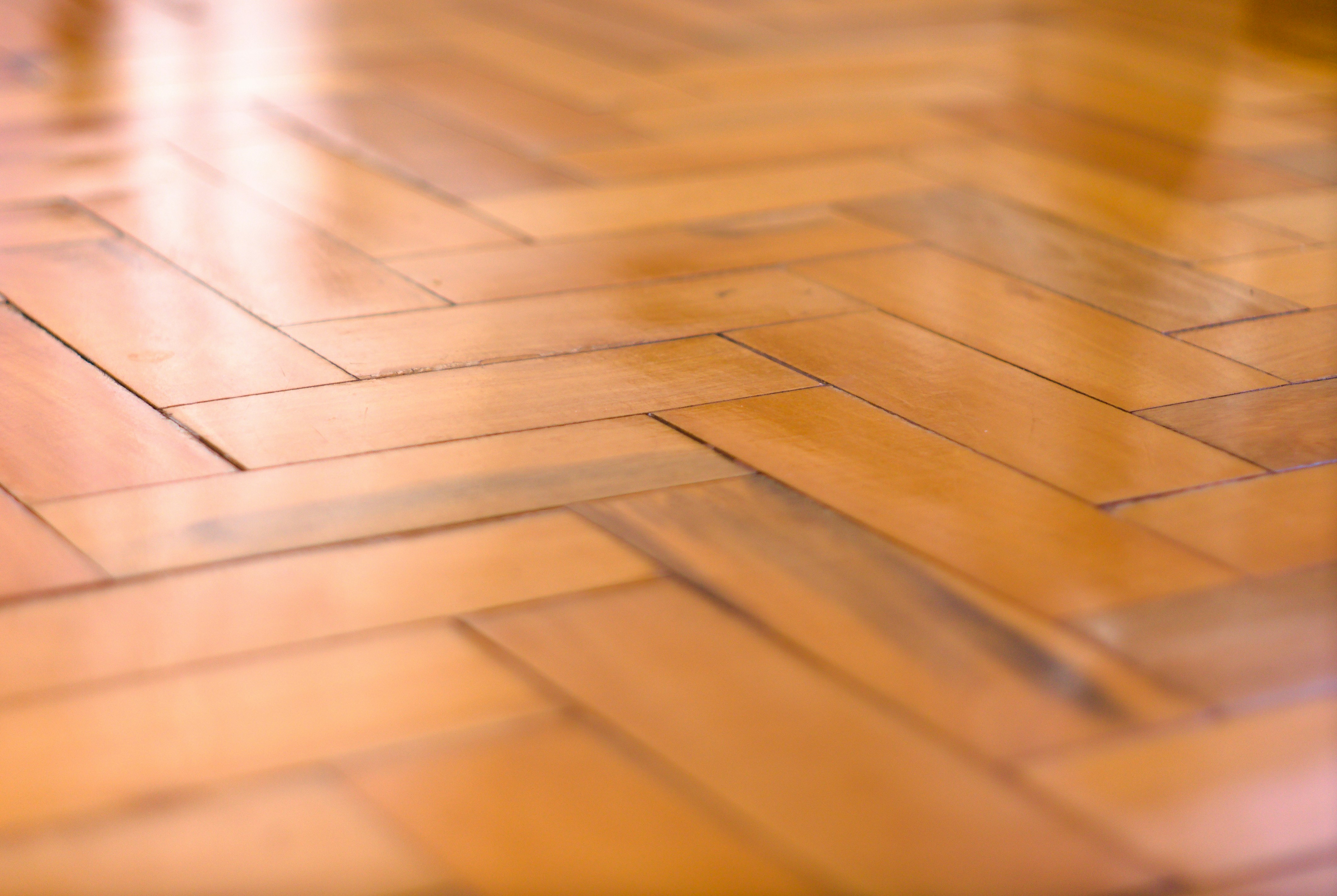 Warm Tilework: A Quiet Evening on Wooden Flooring