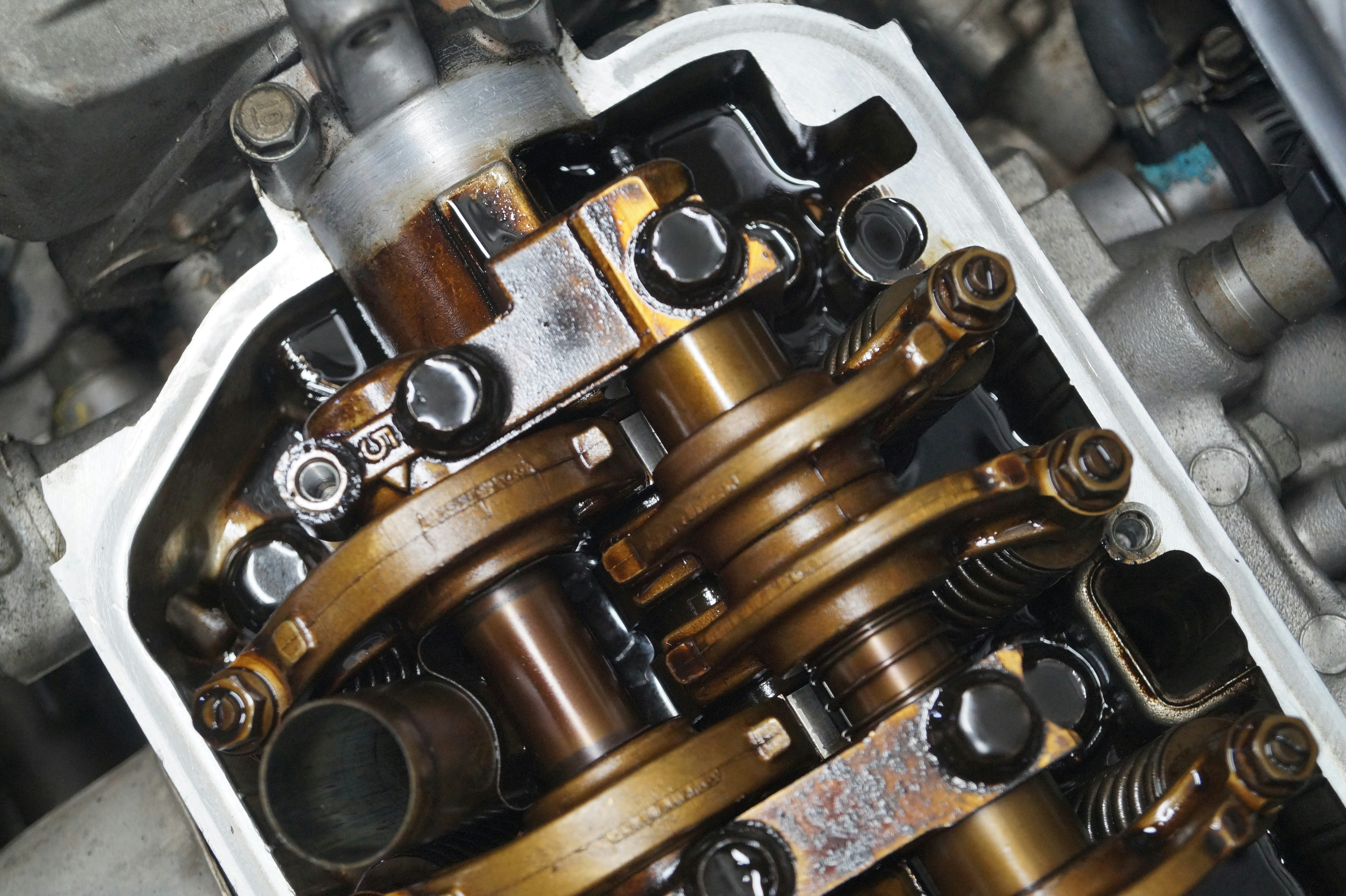 Overhead Camshaft Assembly: Precision in Metal