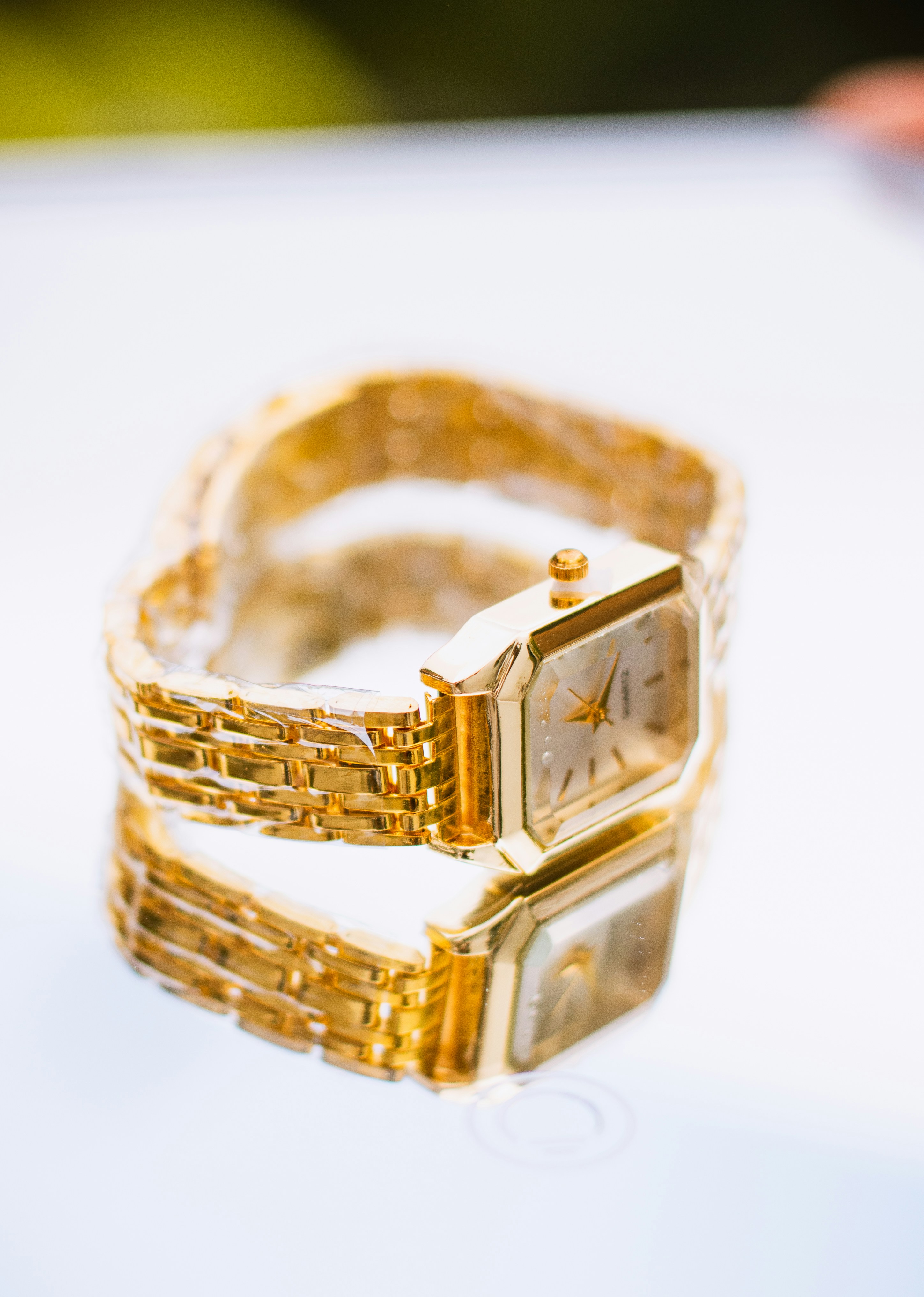 Golden Timepiece: A Glinting Moment of Reflection
