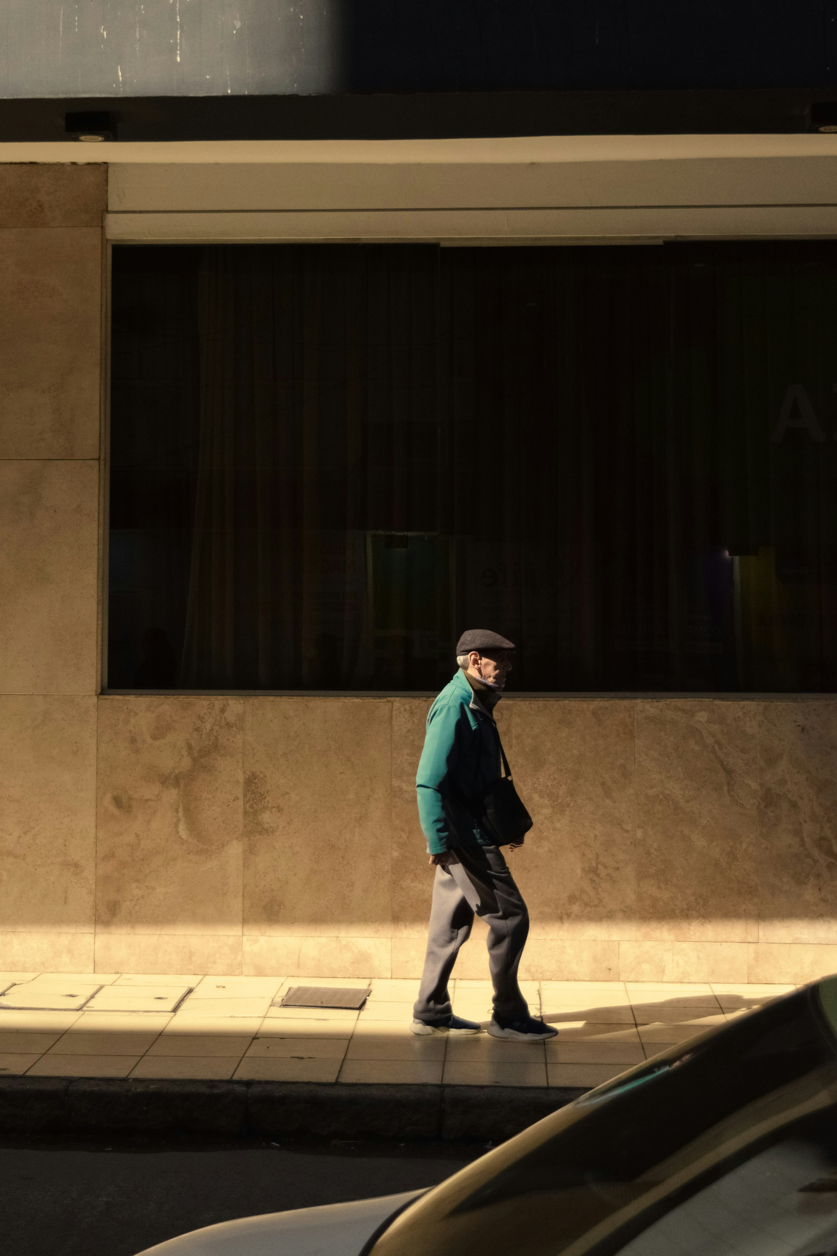 Footpath Scholar in the City Light