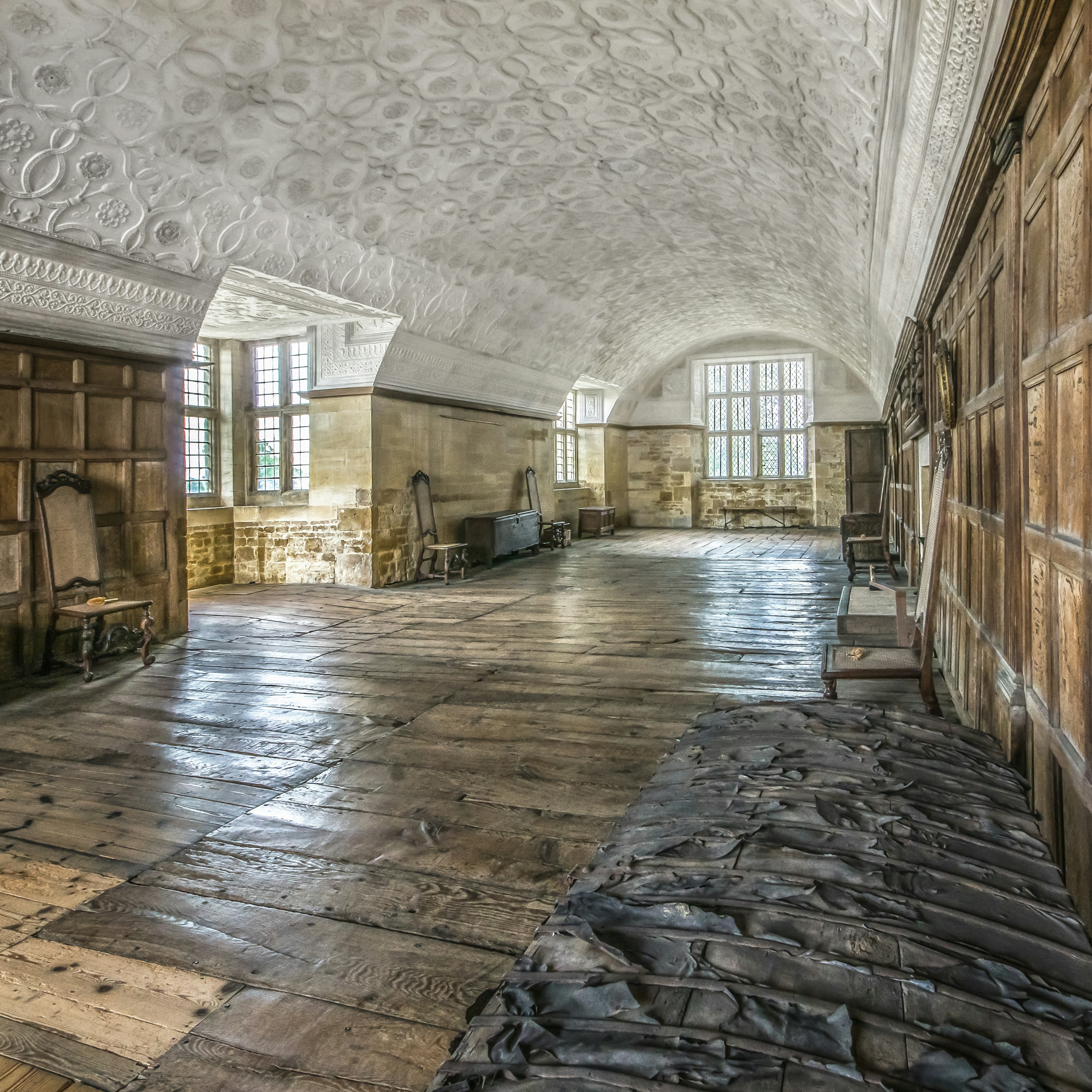 Whispering Vault: An Empty Hall of Weathered Stone and Light