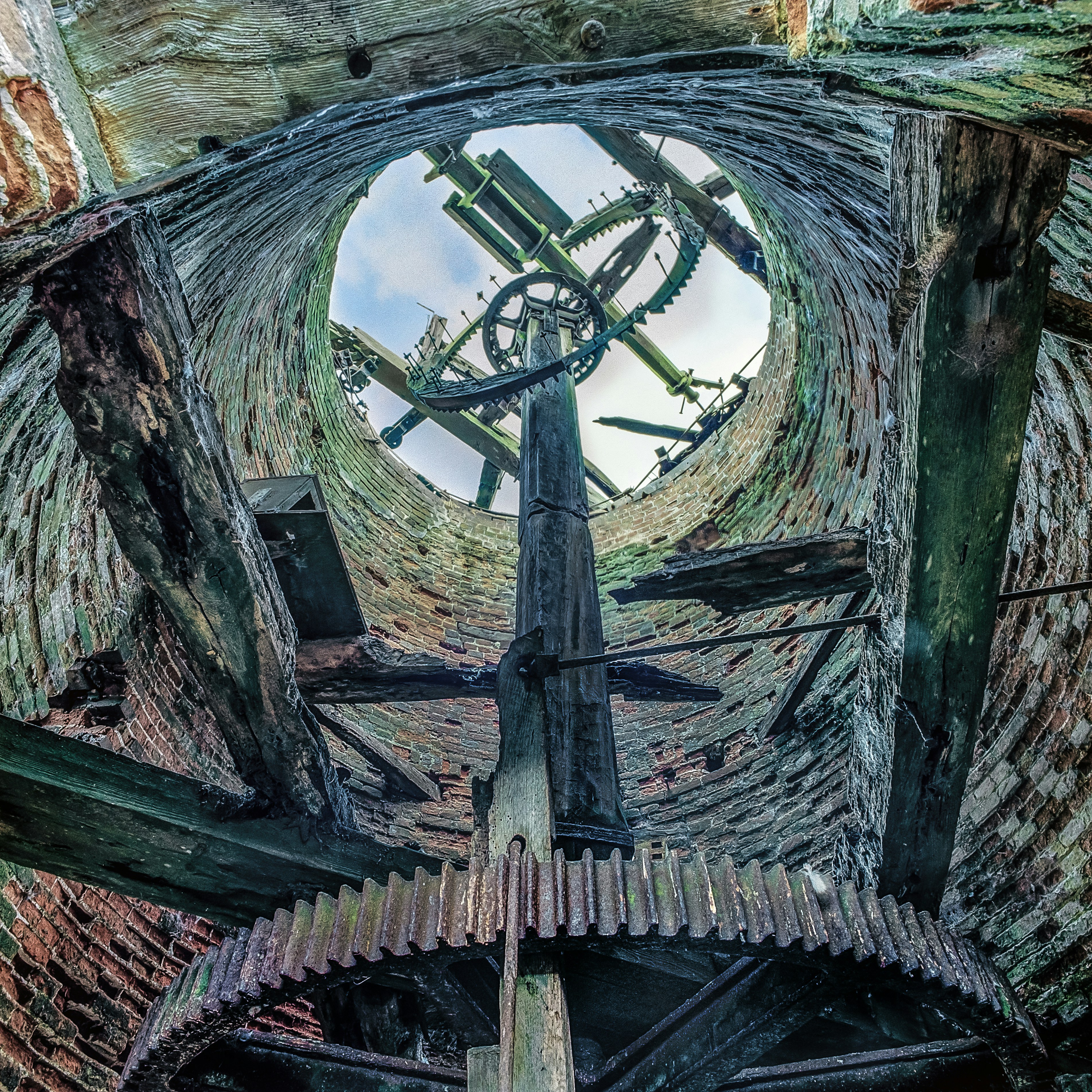 Inner Ring of Time: A Gloomy Spiral Through an Abandoned Turret