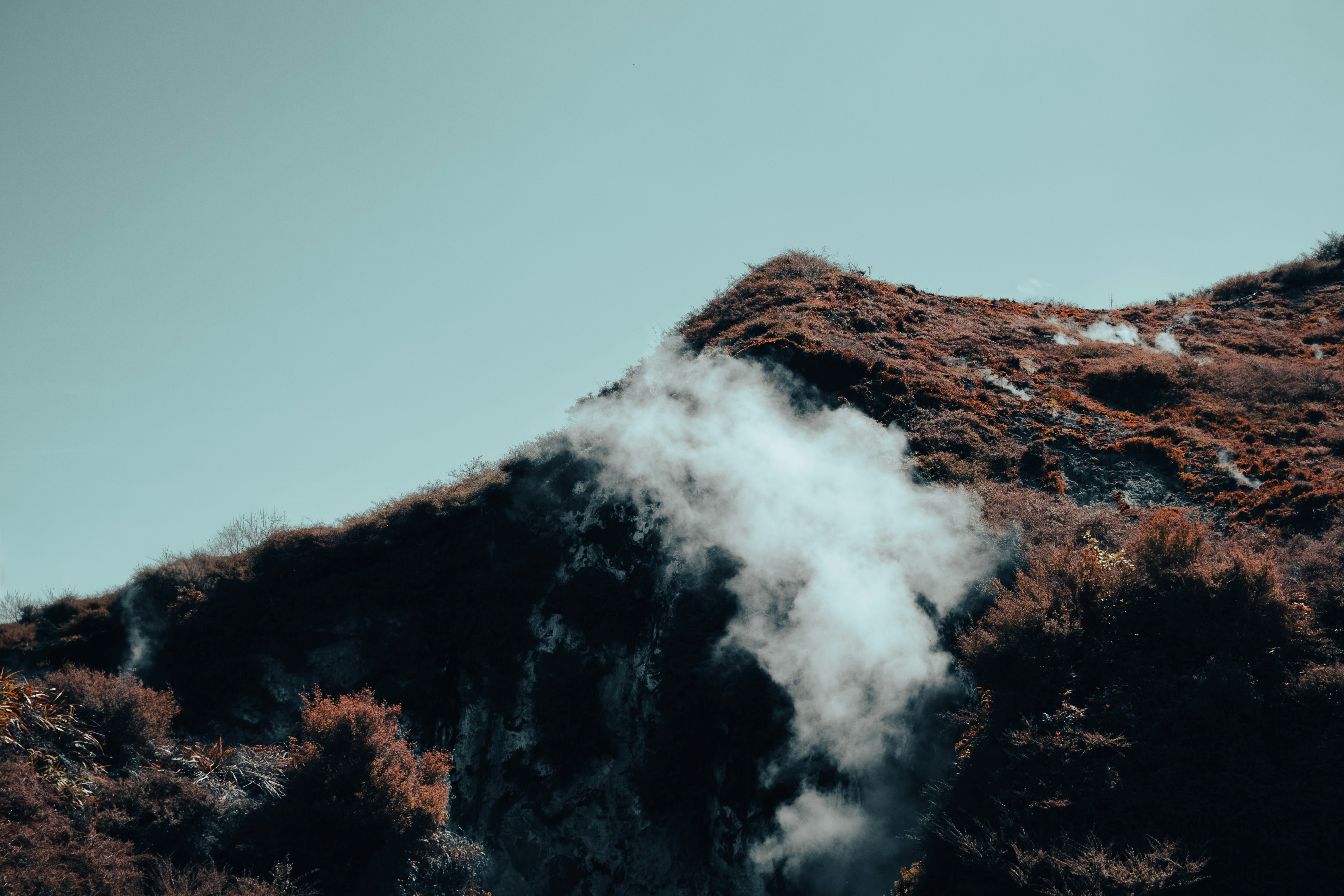 Smoke on the Ridge: A Quiet Mountain Breathes