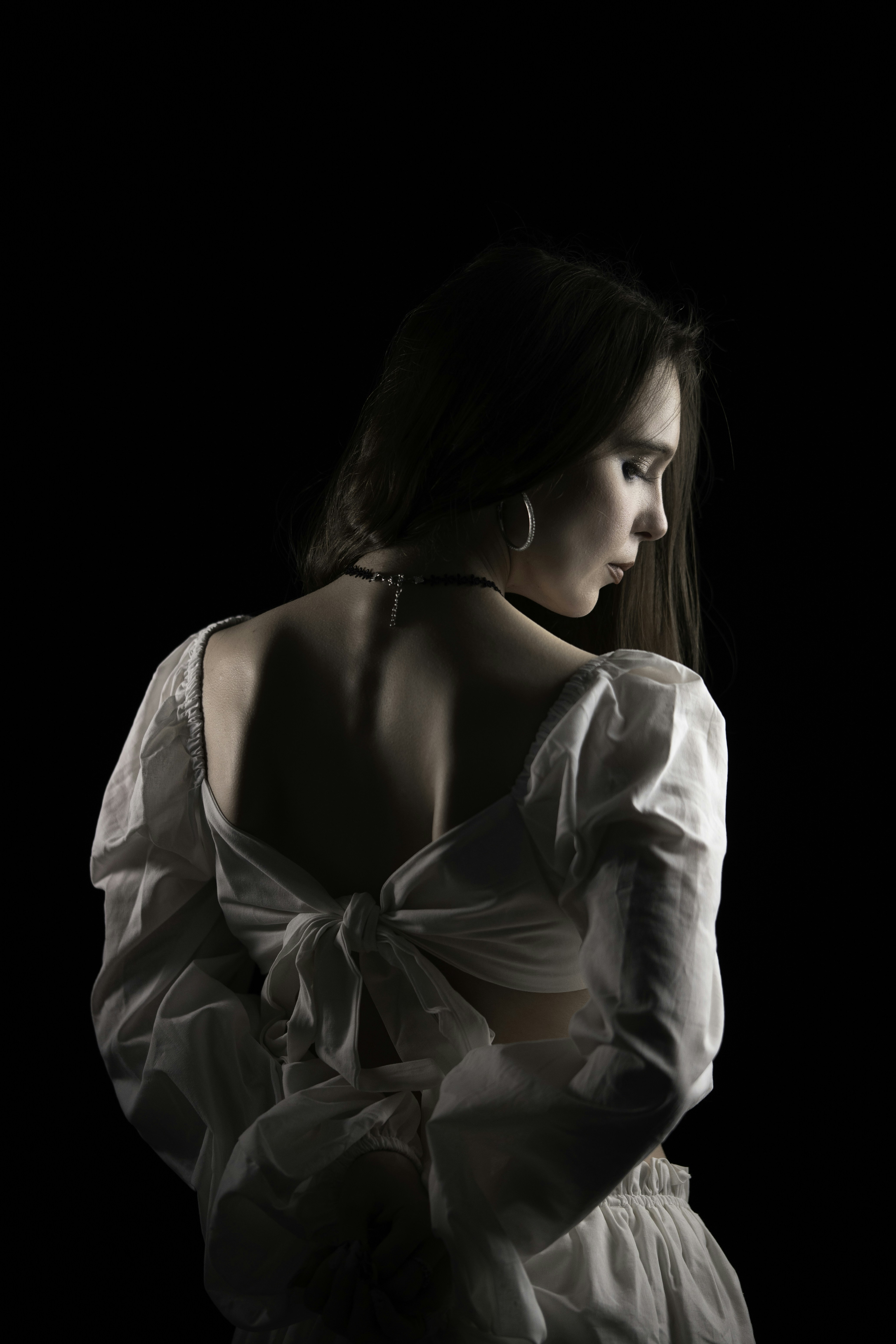 Backlit Silhouette: Quiet Elegance in White