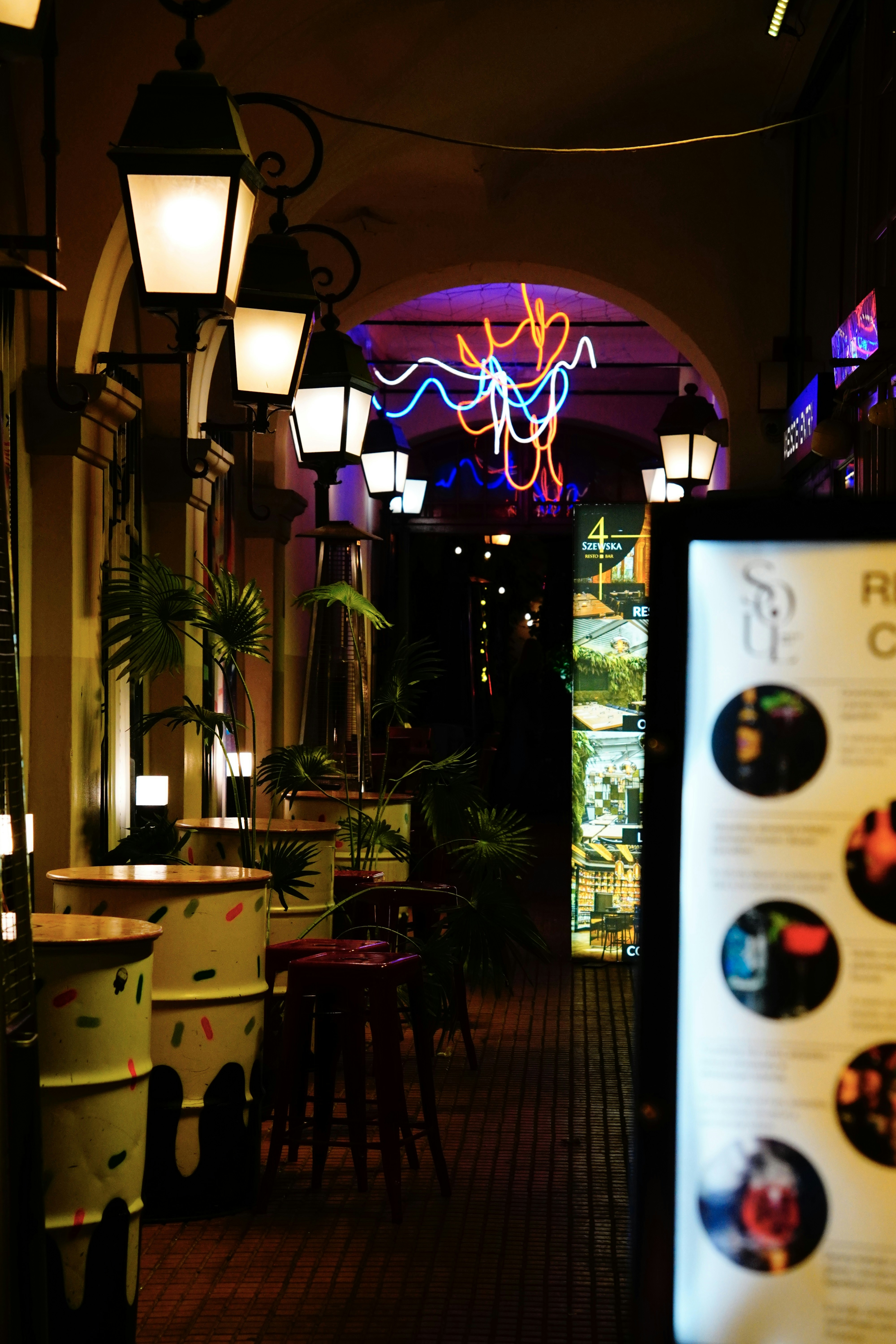 Neon Alley: A Lantern-lit Walk Through a Quiet Arcade