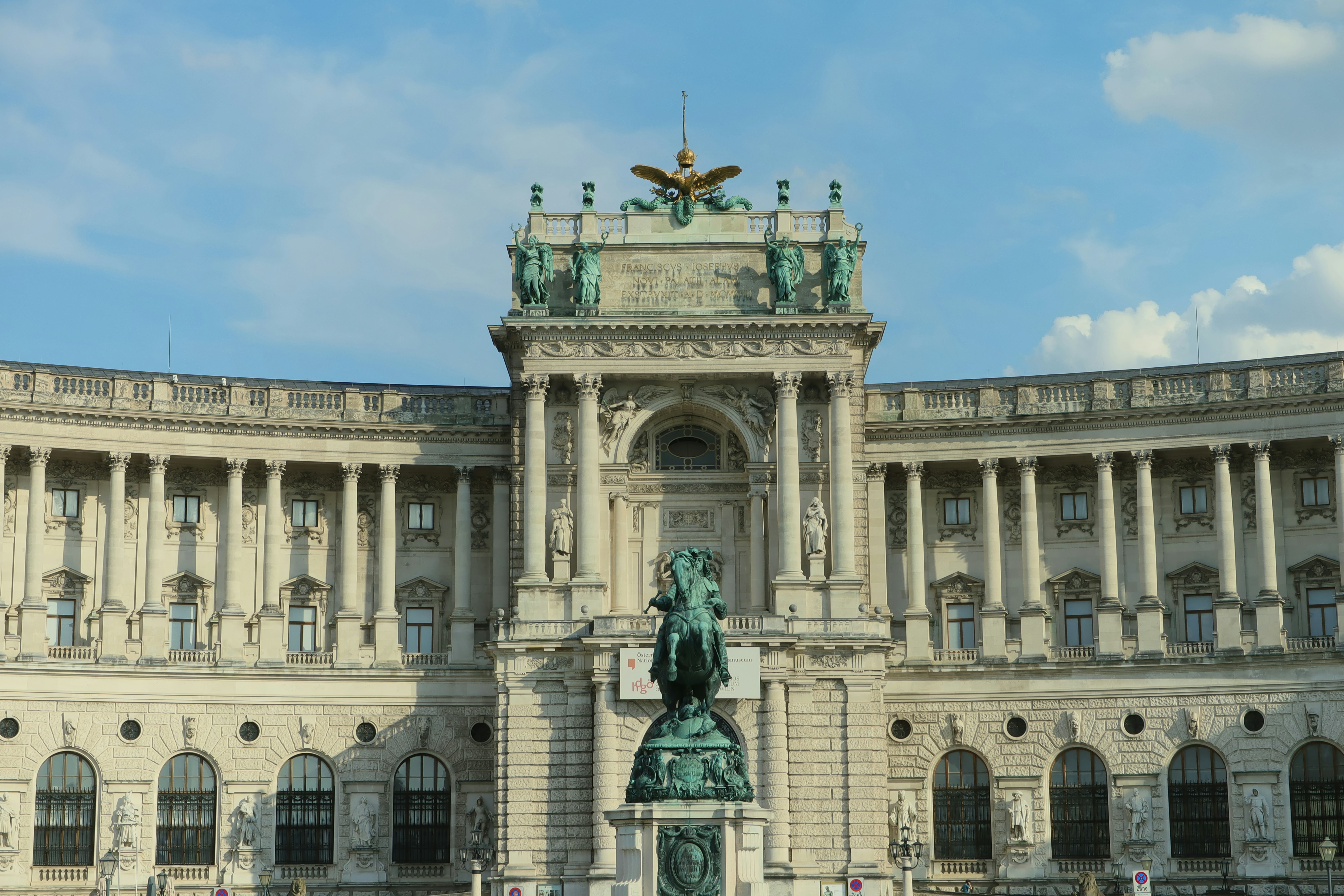 Austere Monumental Arcadia: The Monument and Horse Statue at the Palace
