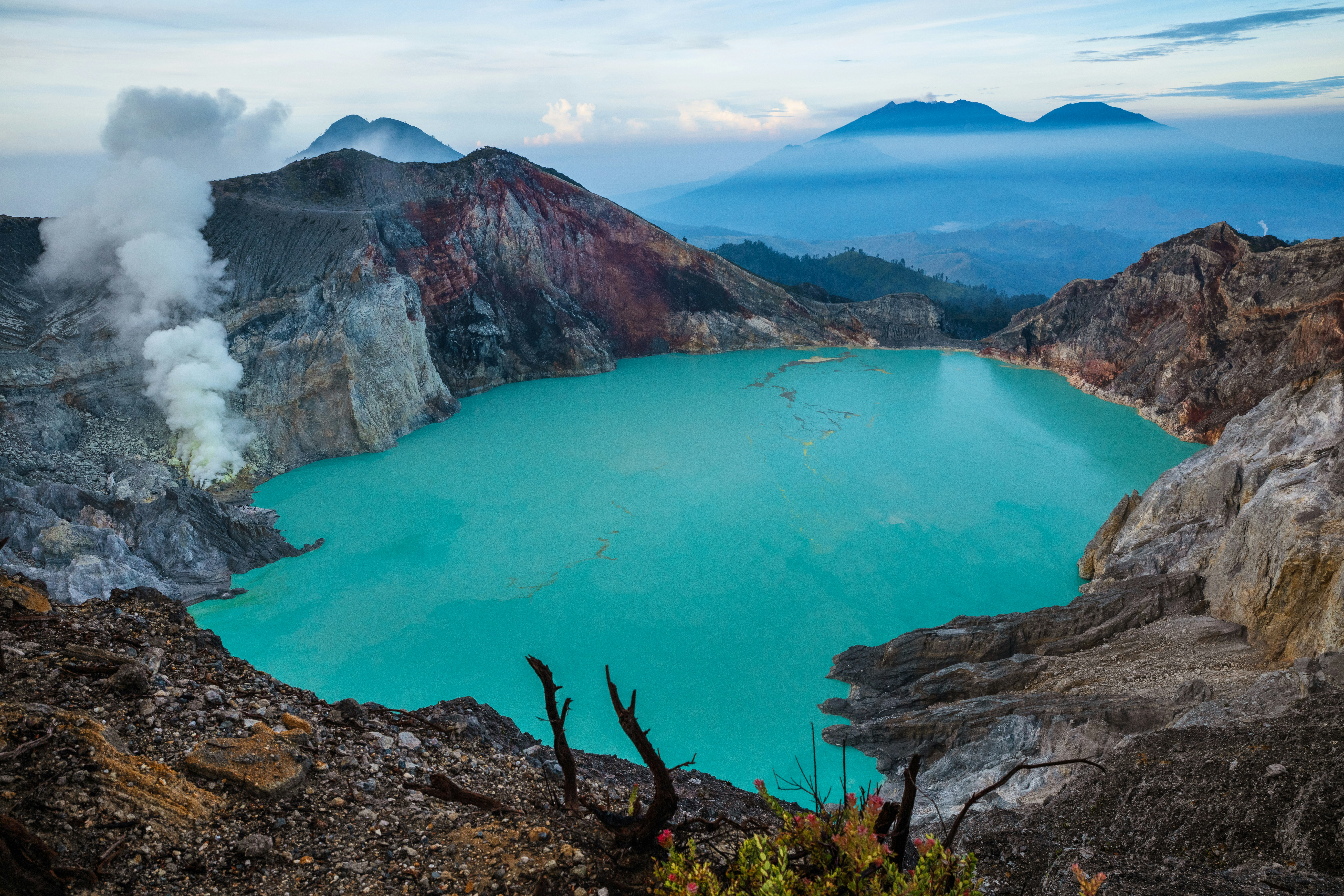 Azure Crater: turquoise caldera nestled in volcanic cliffs