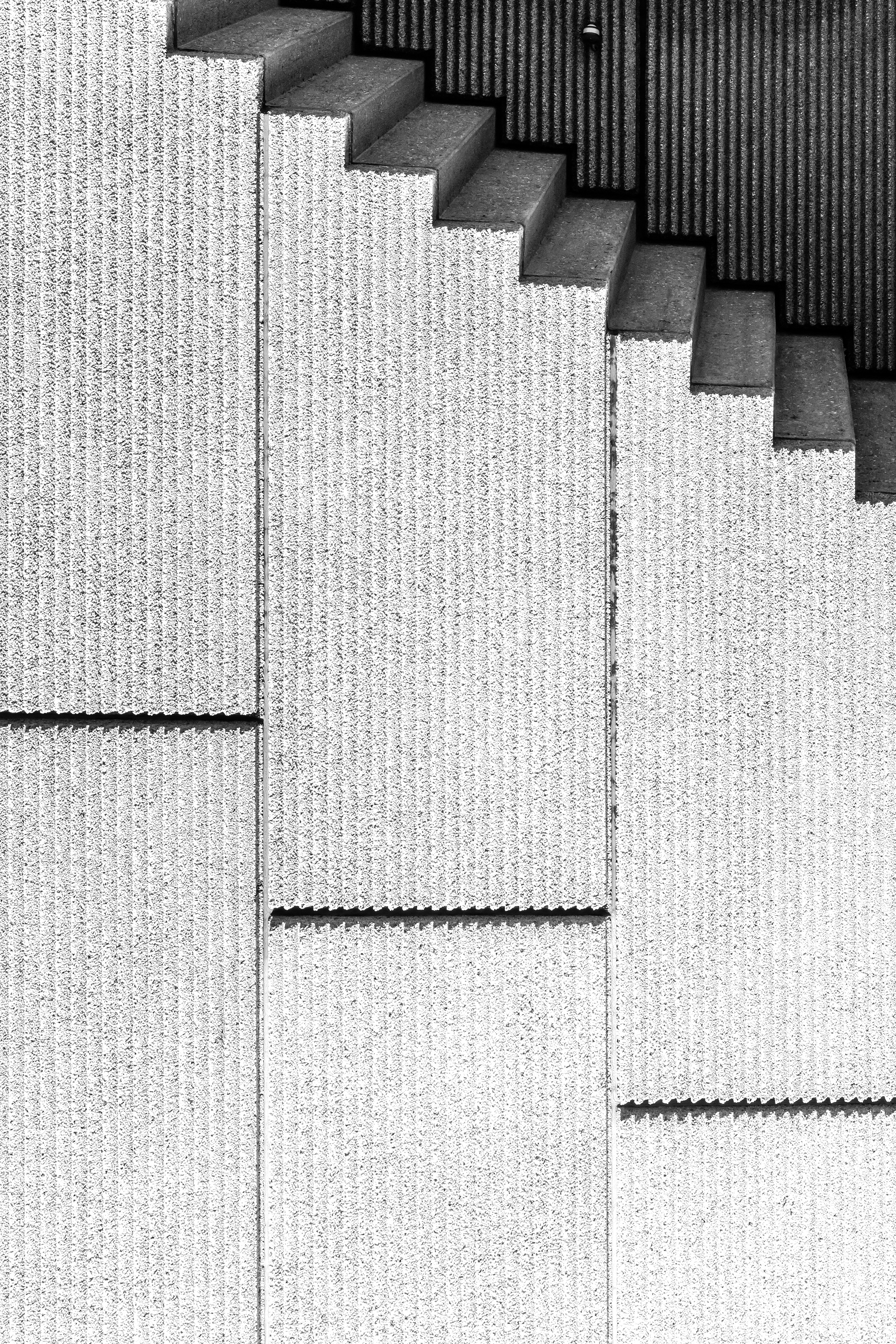 Stair-step Facade: A Play of Texture and Light