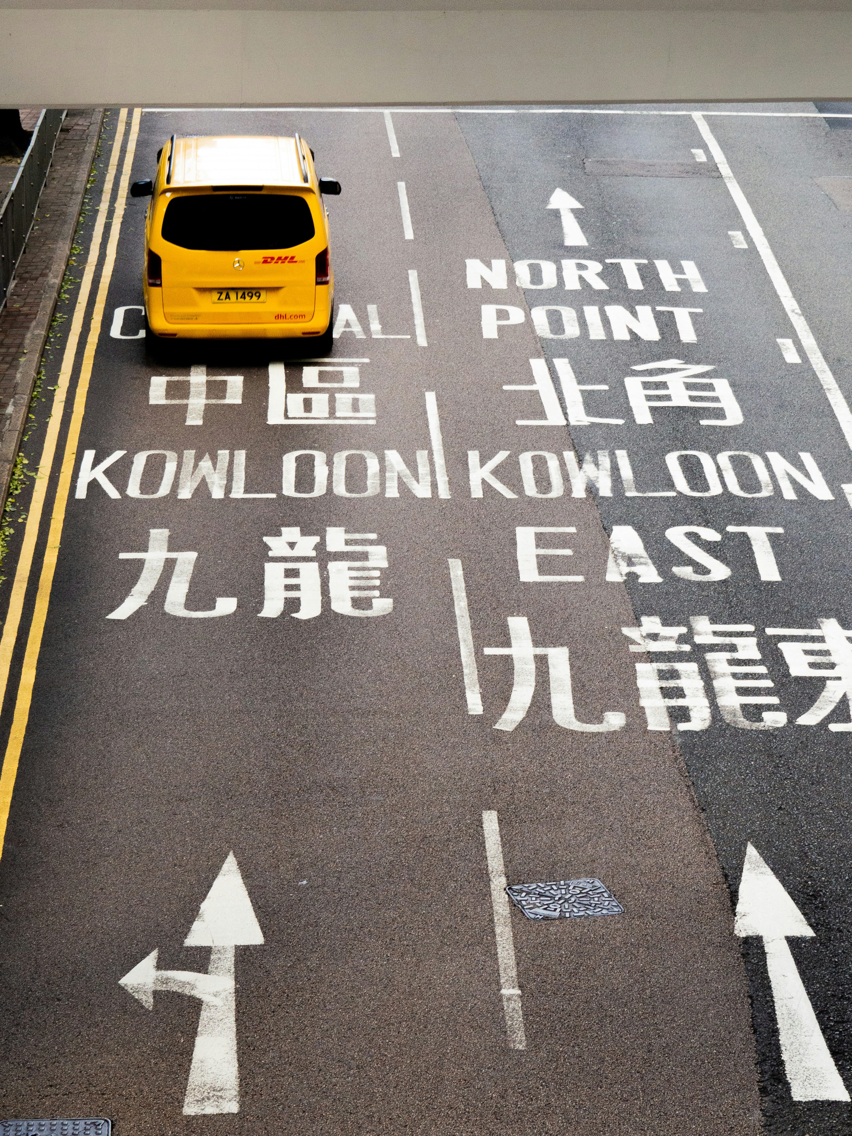 Taxi on a Marked Route: Reading the Street Language