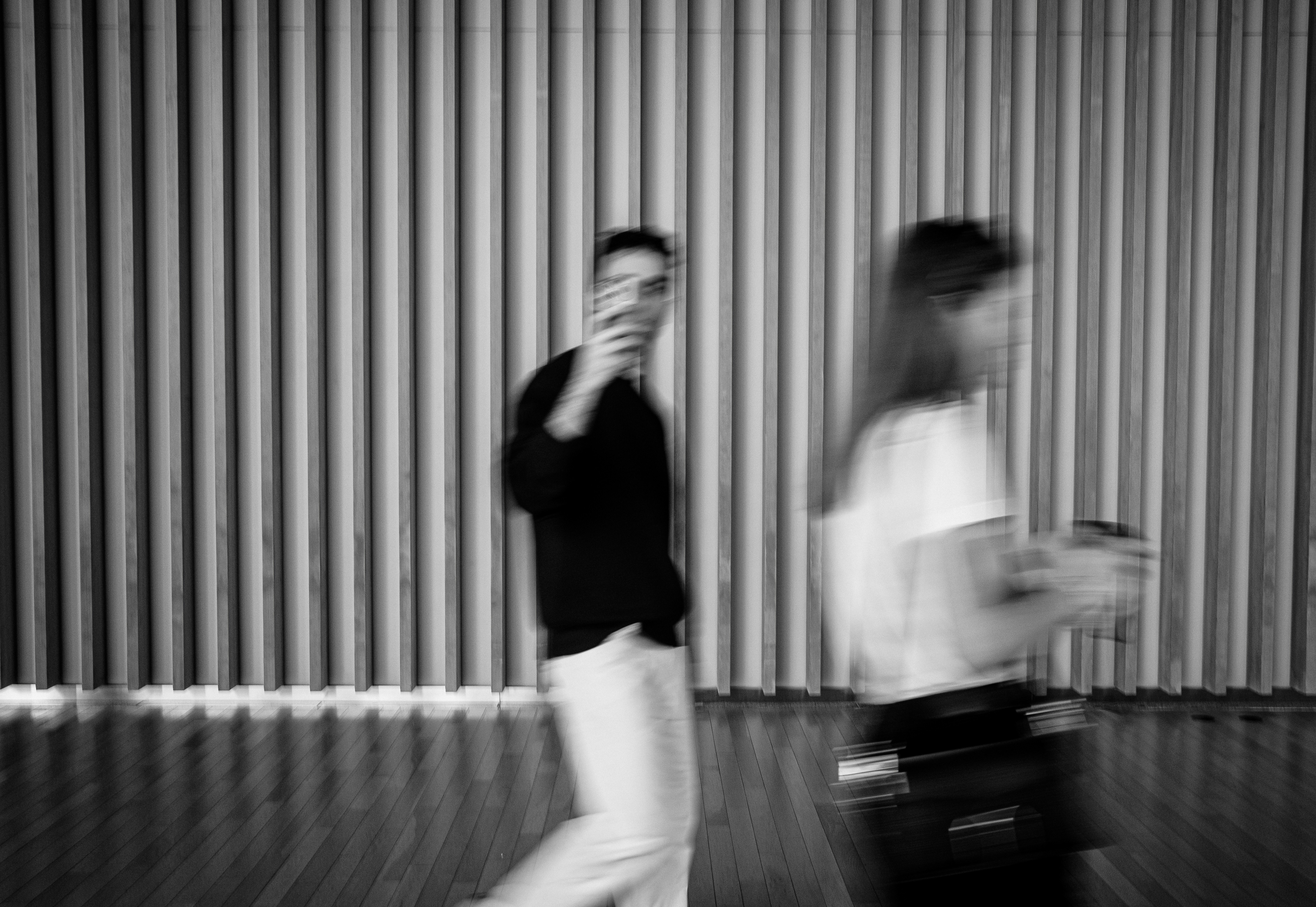 Blurred Encounters in a Quiet Hall