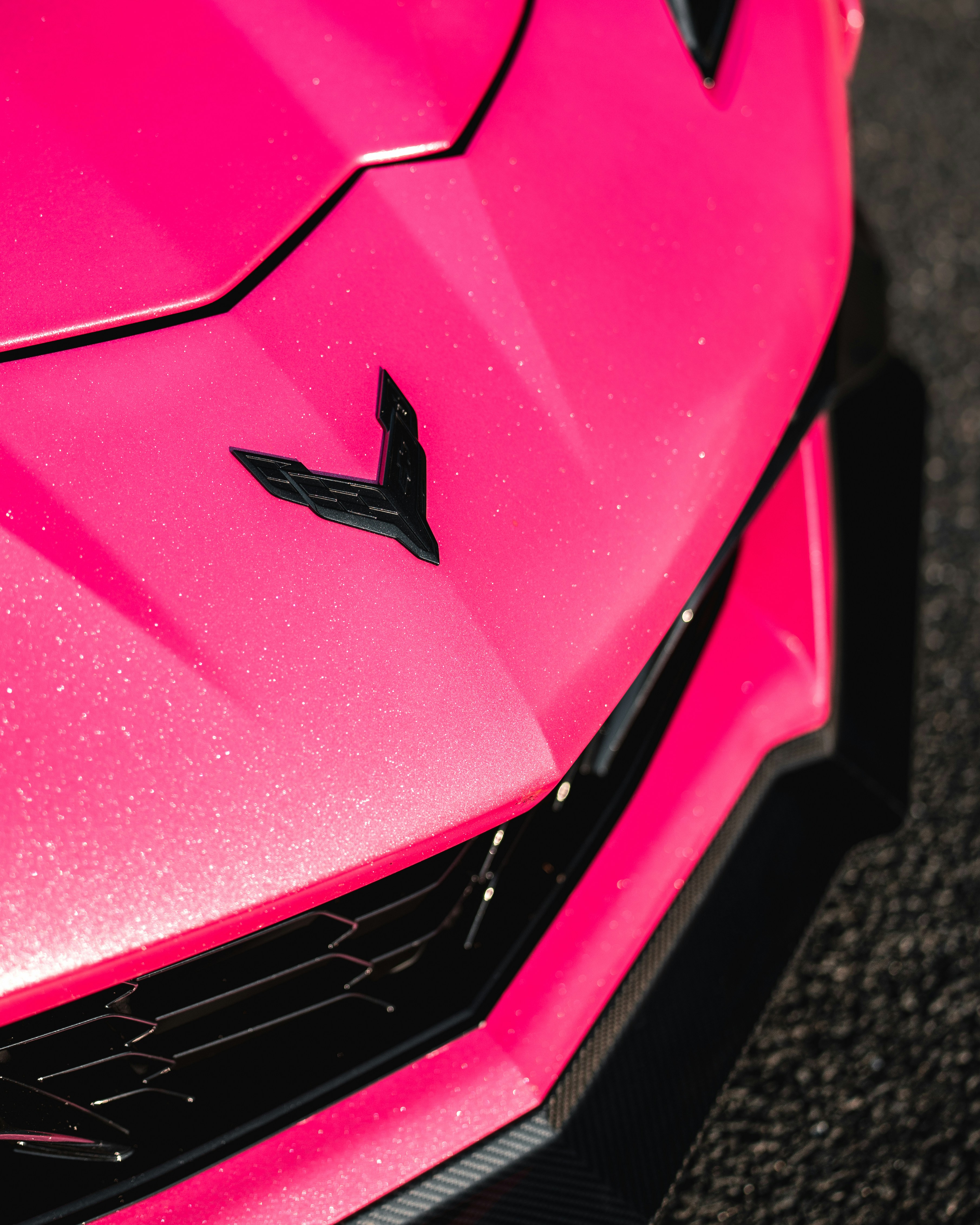 Magenta Viper: The Front Arc of a Neon Car