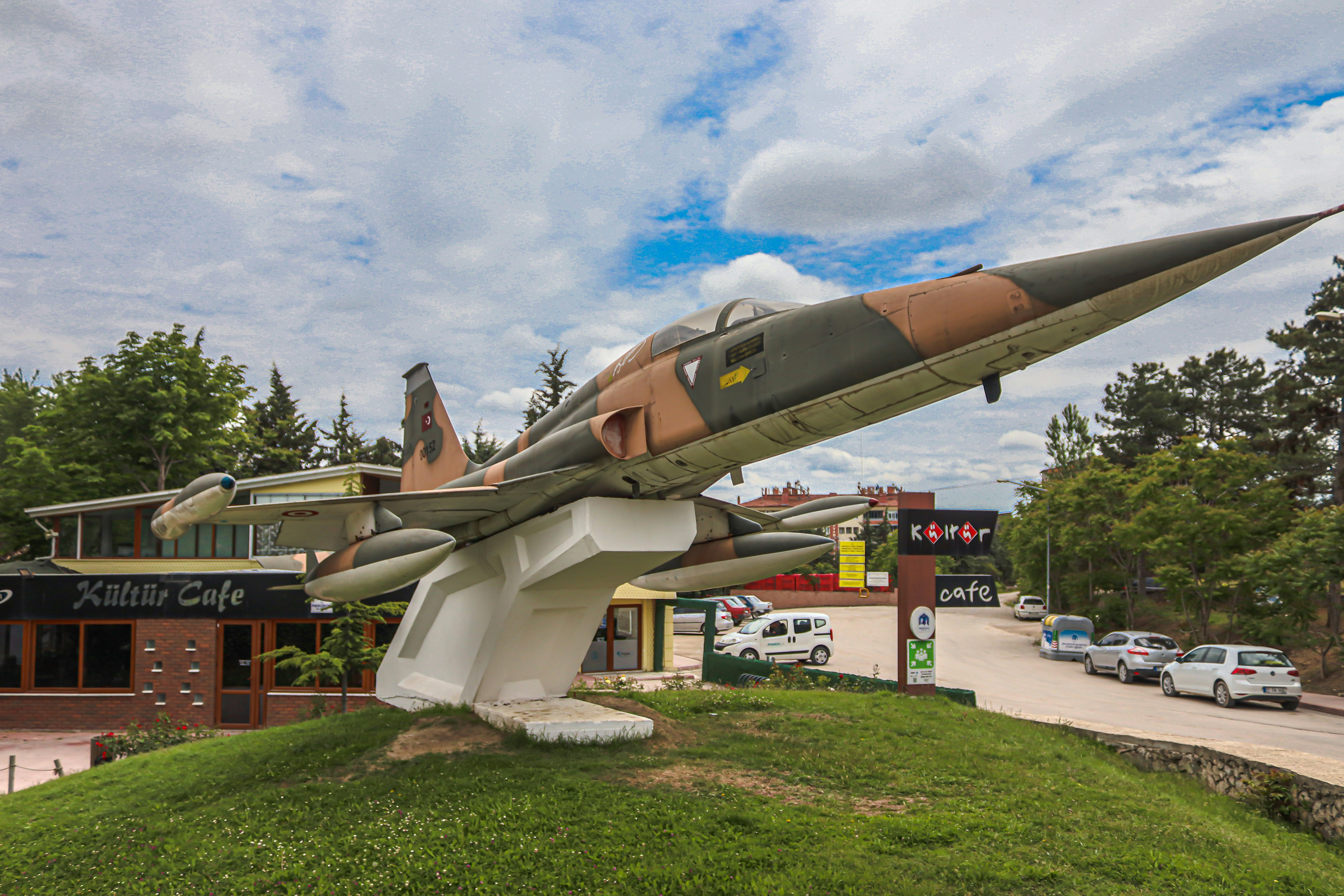 Under the Wings of a Vintage Jet: A Landmark Hovers Over the Cafe Park