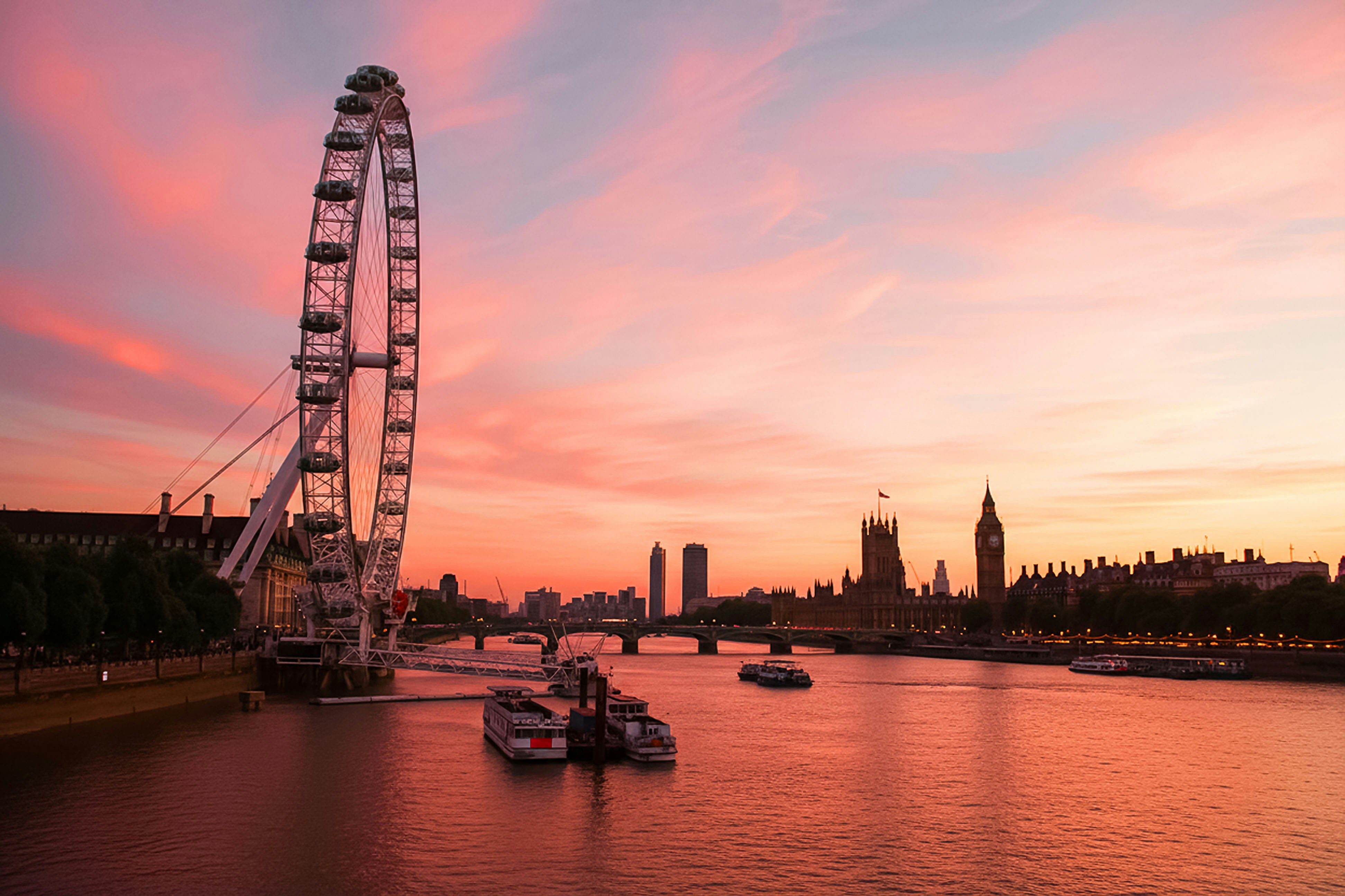 Golden Hour on the Thames: The London Eye and City Skyline