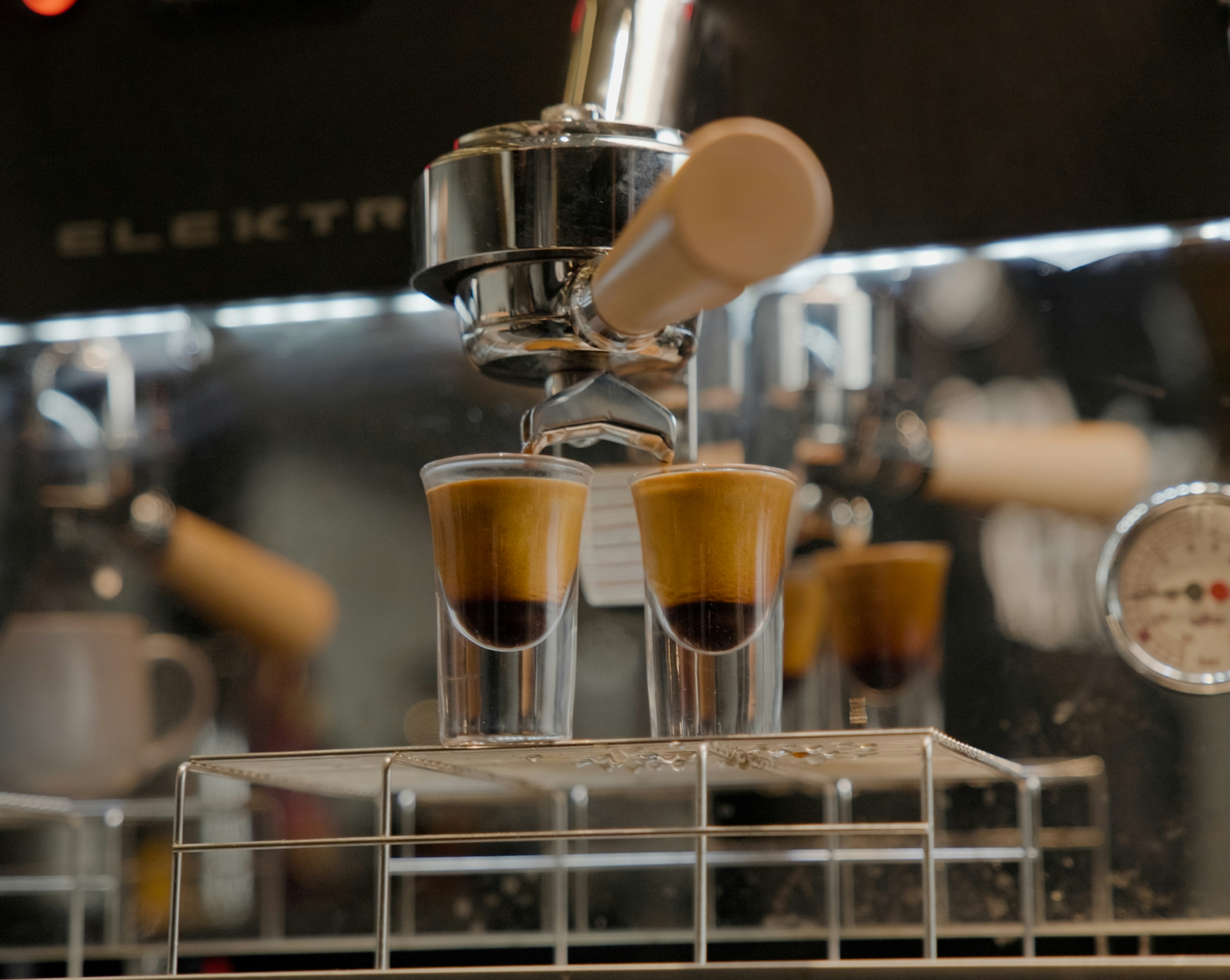 Precision in a Shot: Espresso Duo Under the Porter Filter