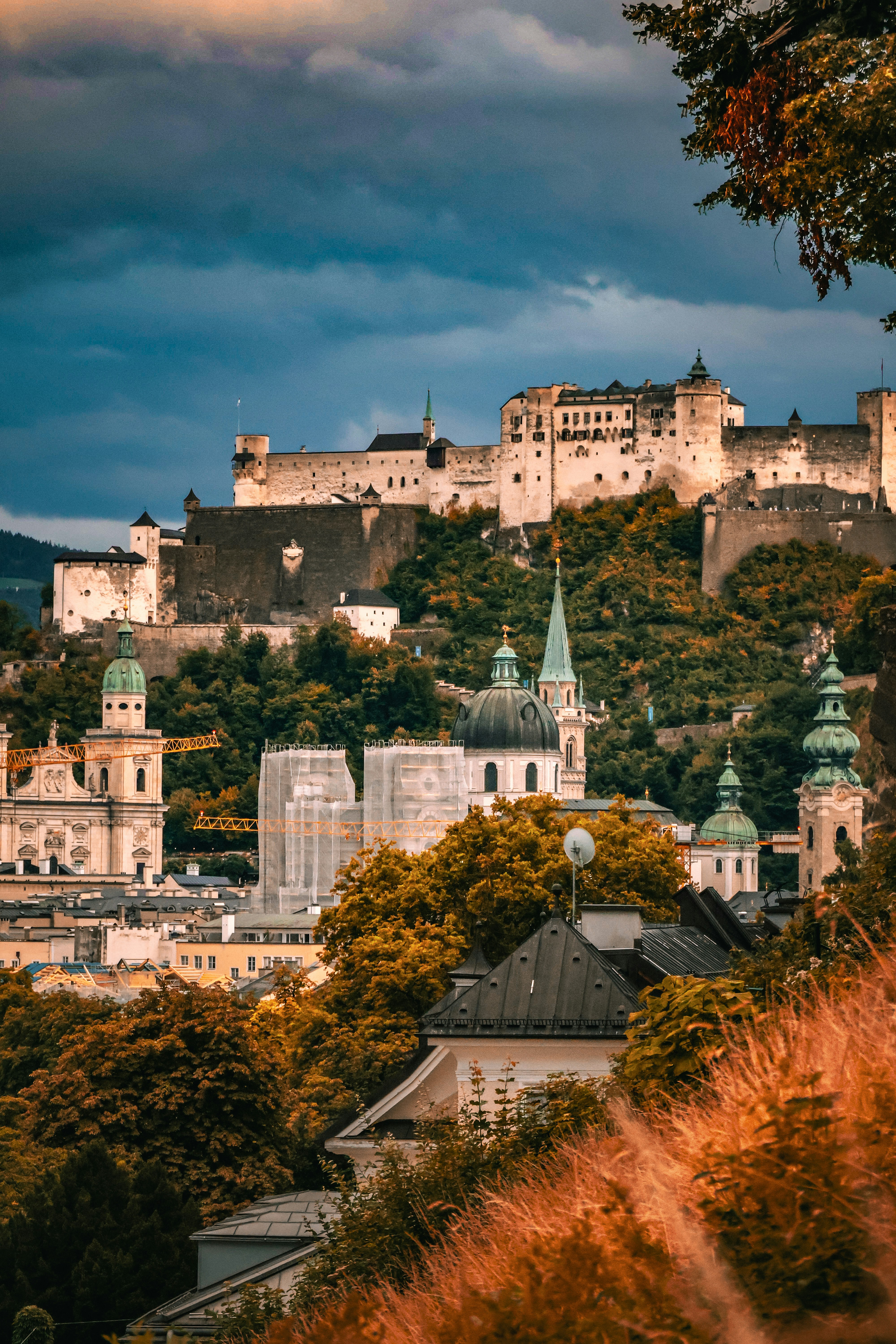 Castle Ridge Over Prague: A Sunset Tapestry of Domes and Fortifications