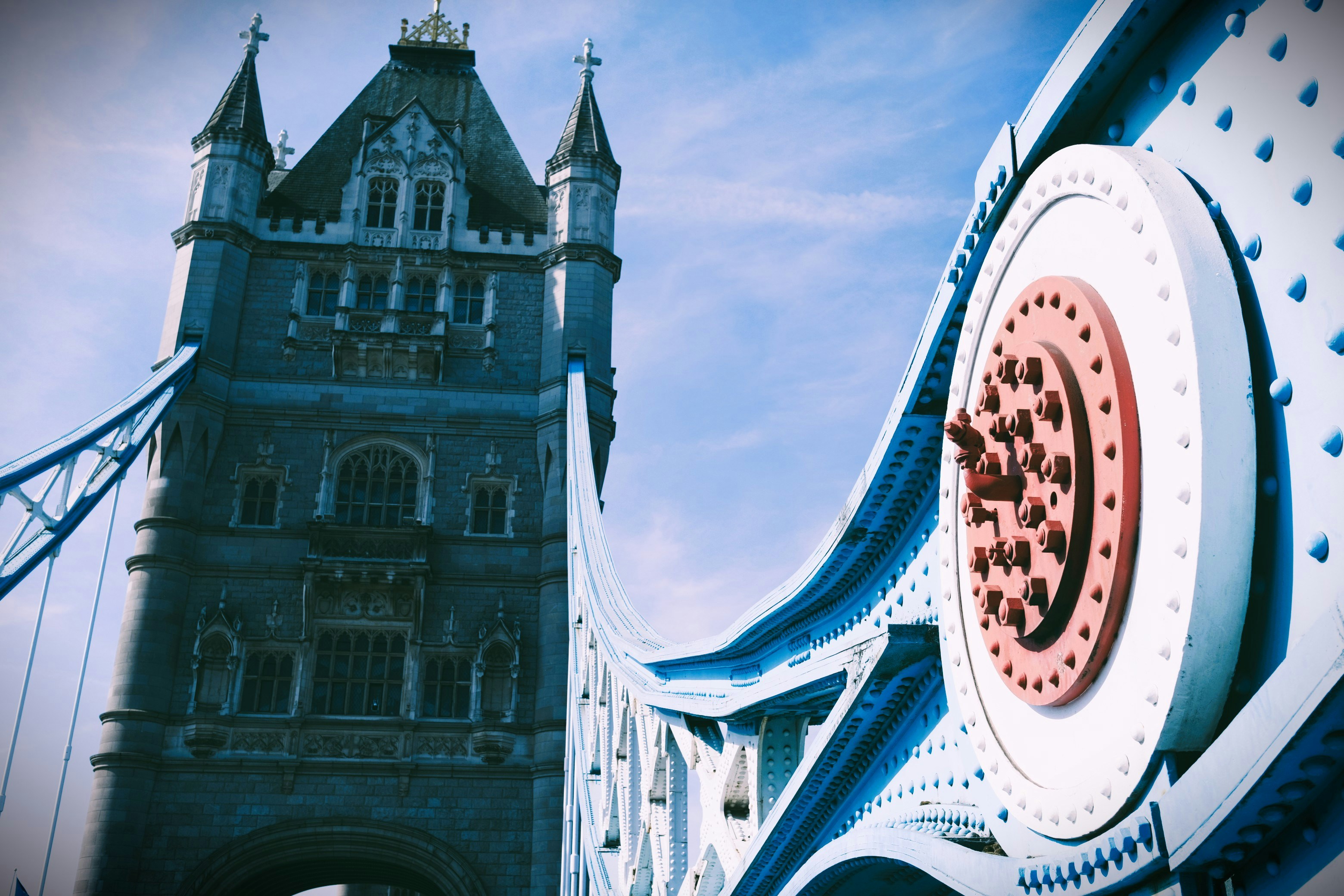 Tower Bridge in Focus: A Dynamic Bridge Portrait with Close-up Wheel Detail