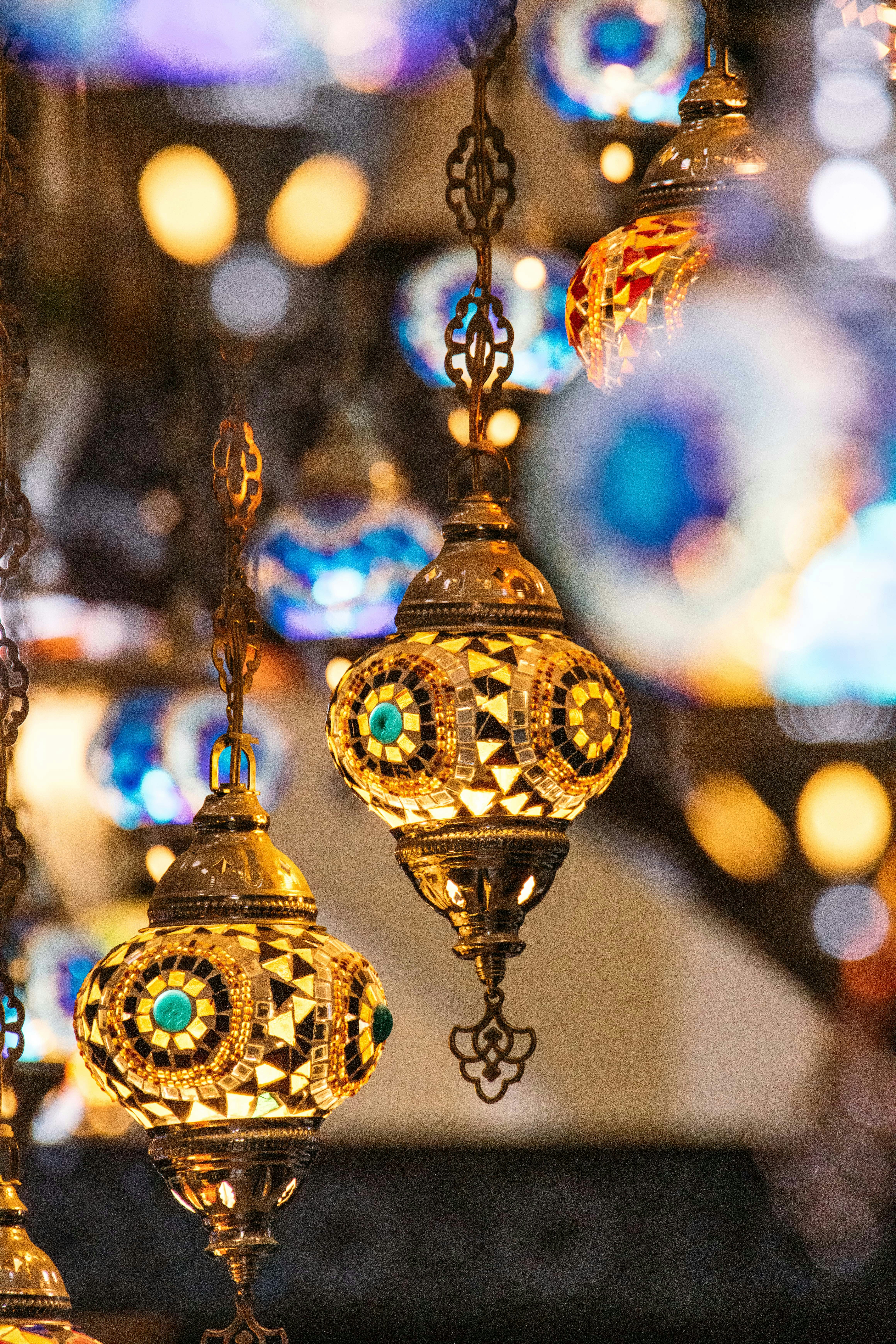 Glowing Mosaic Orbs: Tiffany-Style Lanterns in Soft Bokeh
