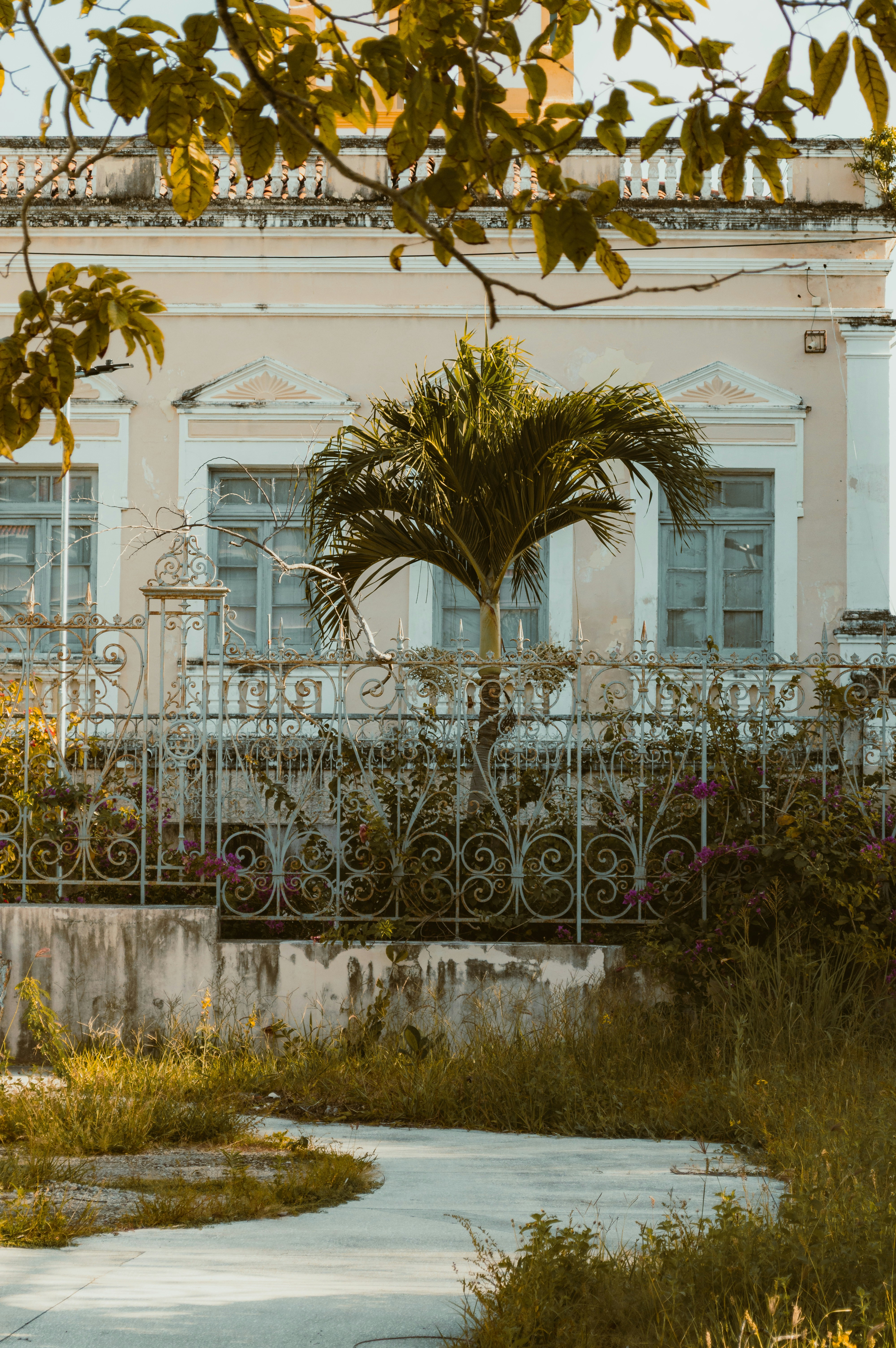 Between Gatework and Greener Moments