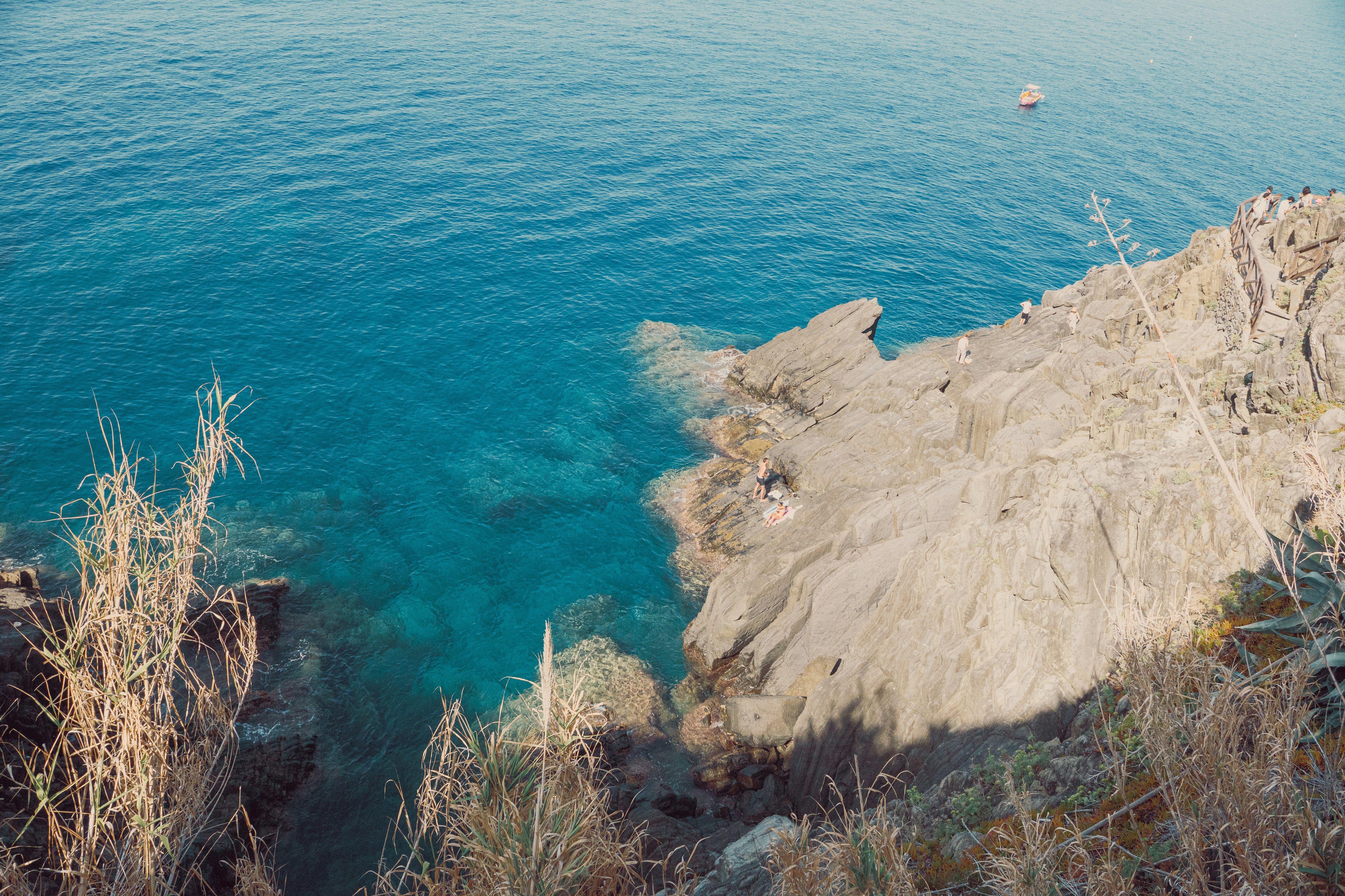 Azure Cliffs: A Quiet Edge Over Crystalline Waters