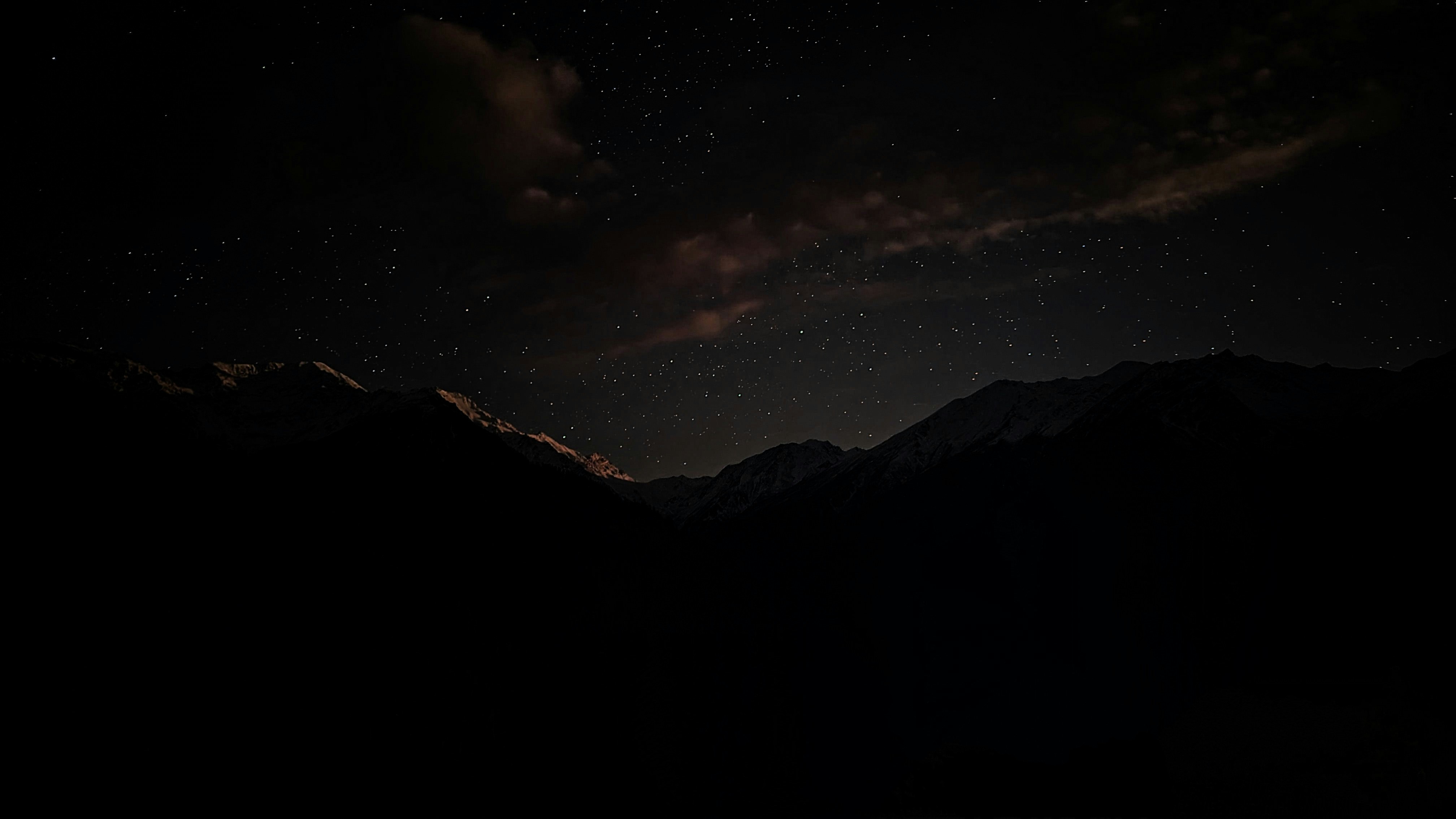 Stellar Veil: Night Sky Above the Silent Range