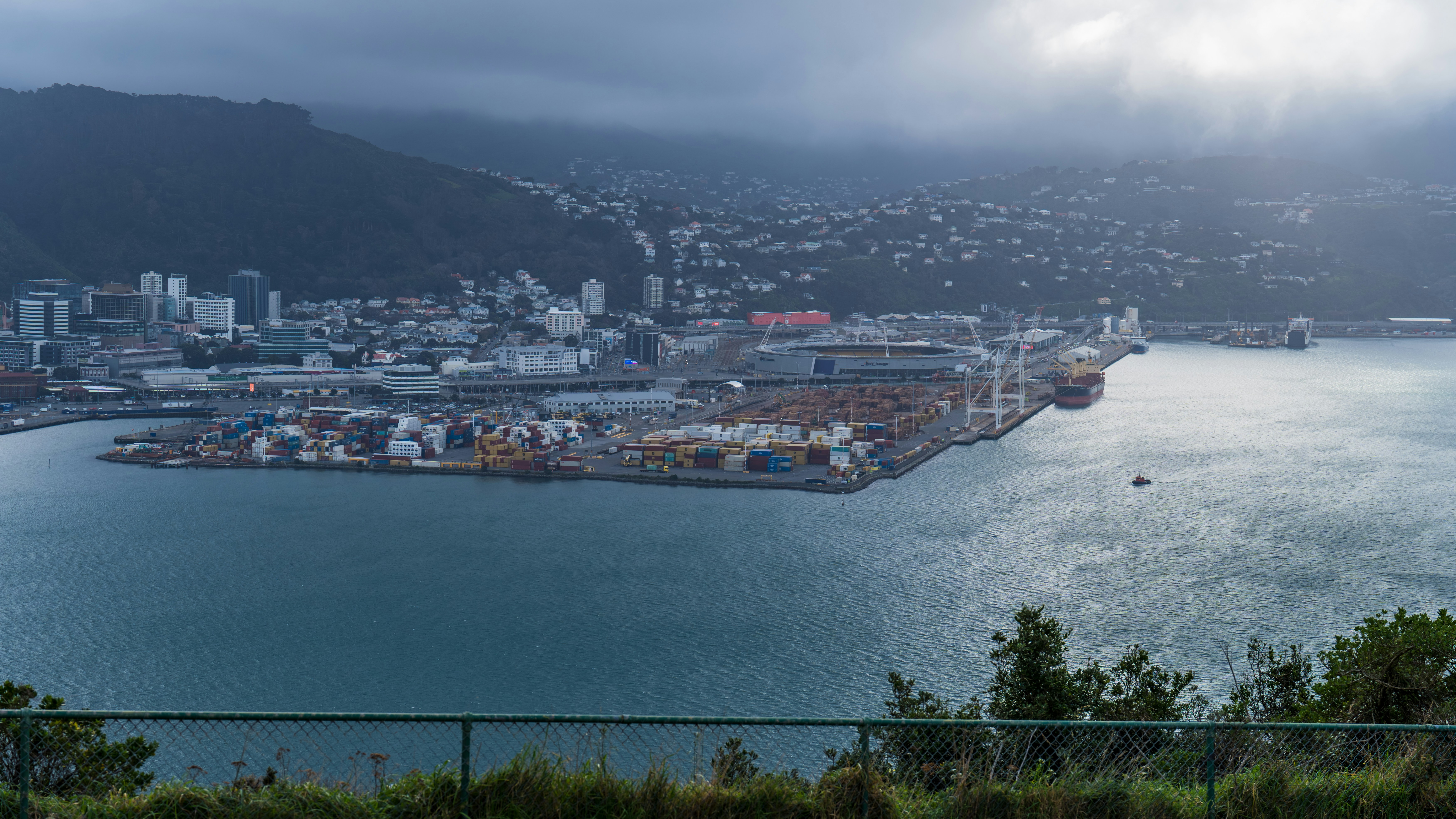 Harbor Grid: Shipping Yard and Waterfront Overlook