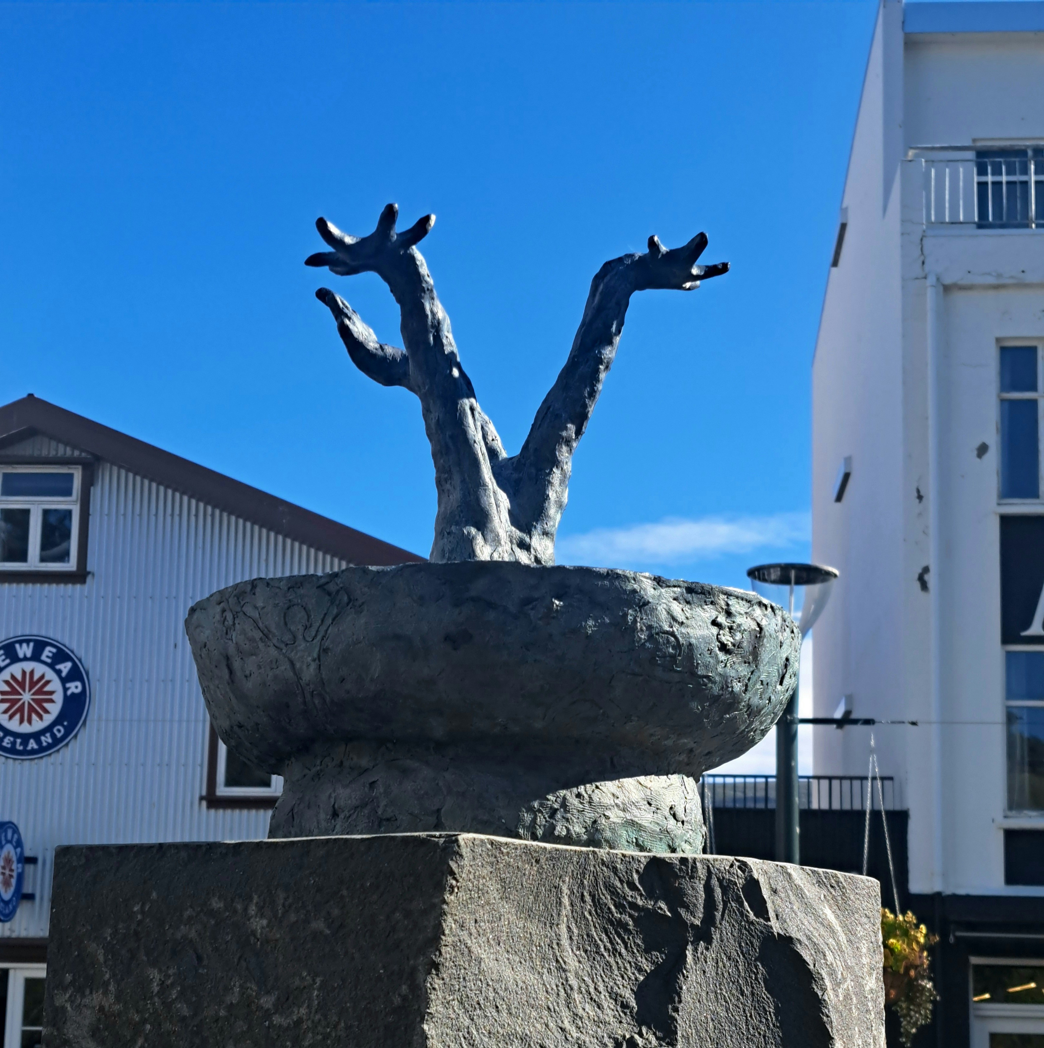 Hands of Stone: An urban sculpture Piercing the Sky