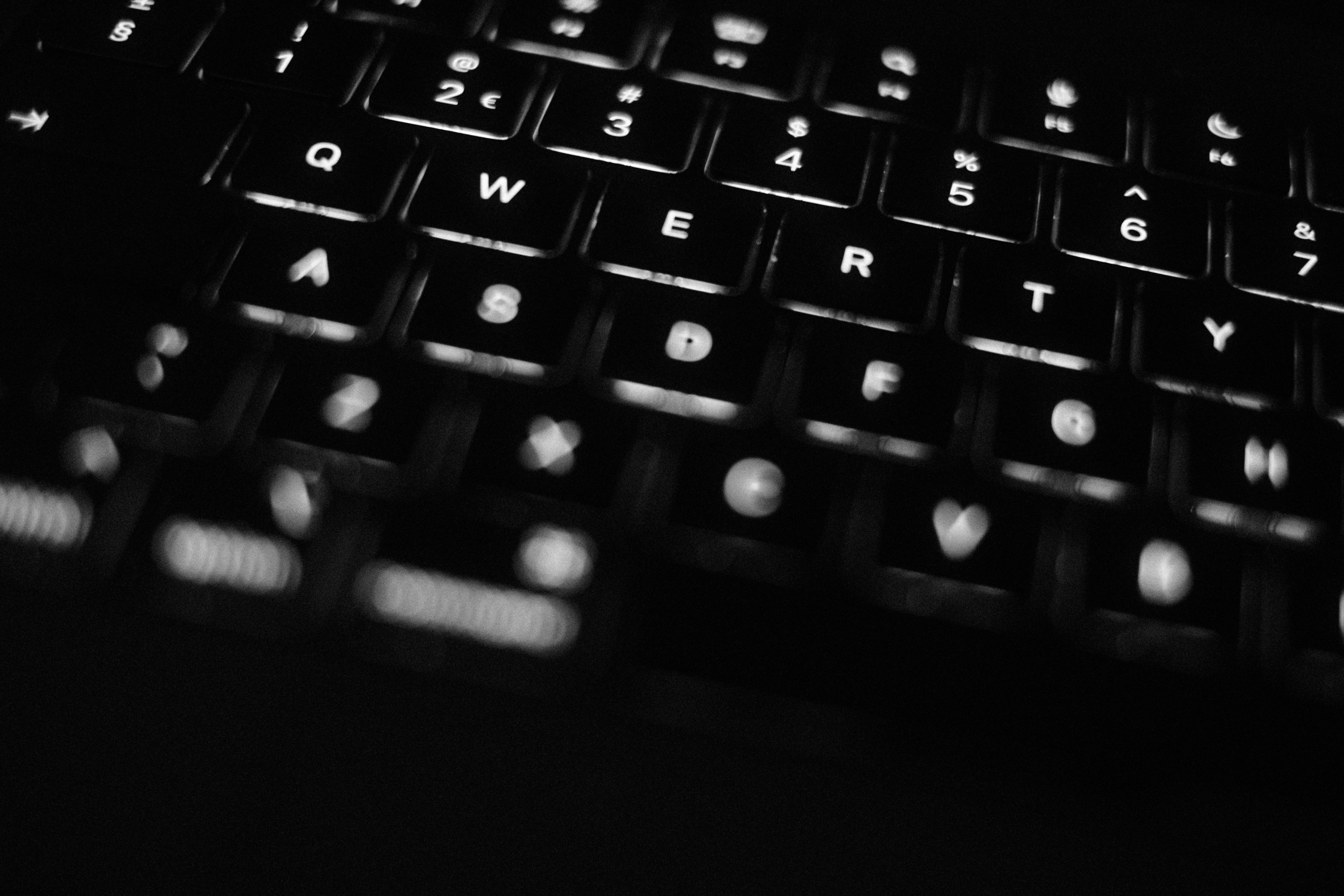 Midnight Keys: A Quiet Backlit Keyboard Moment