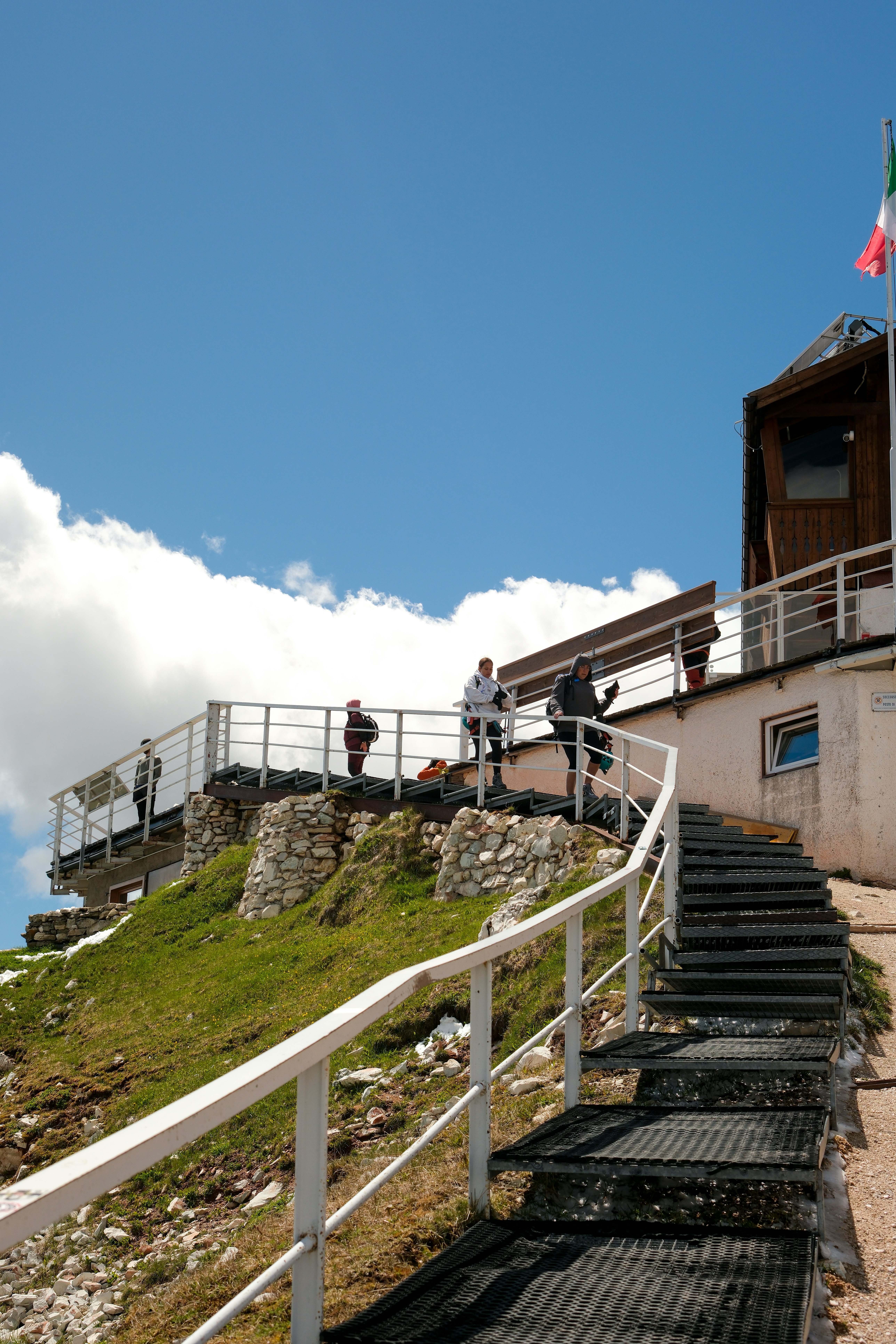 Alpine Deck: Observers at the Edge