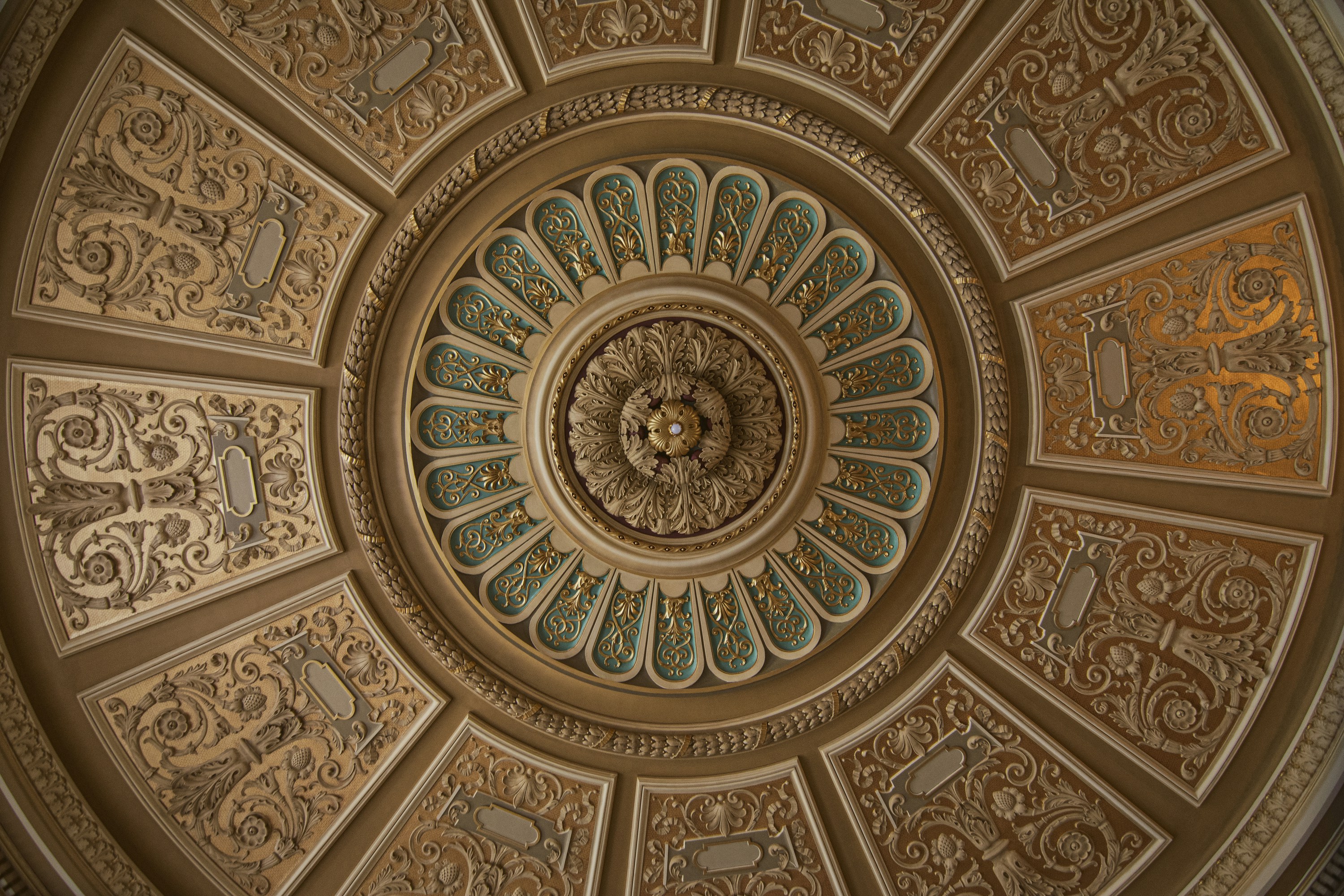 Circular Majesty: Ornate Dome Registry