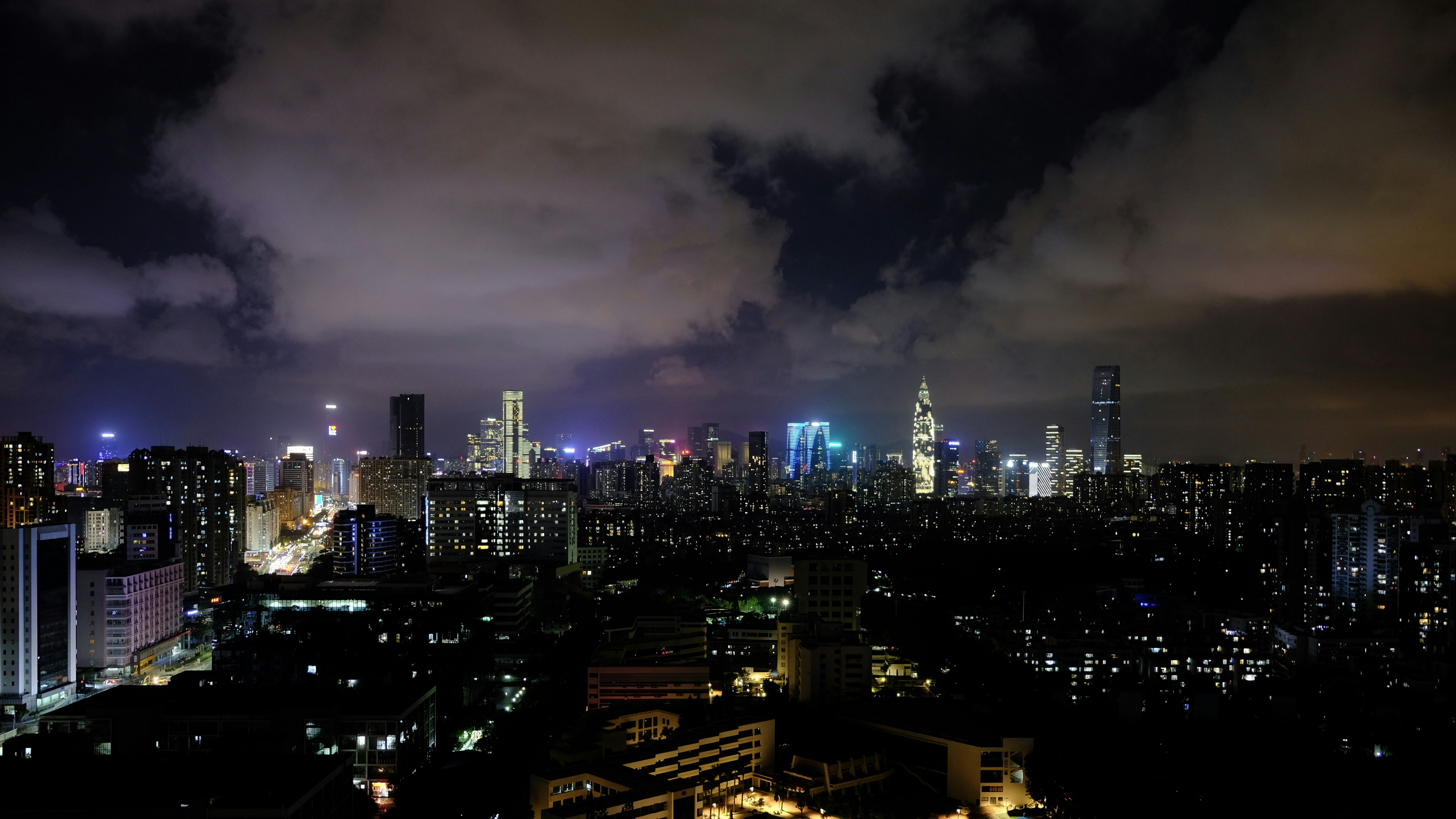 Night City Mirage: Glass Peaks and Neon Waves