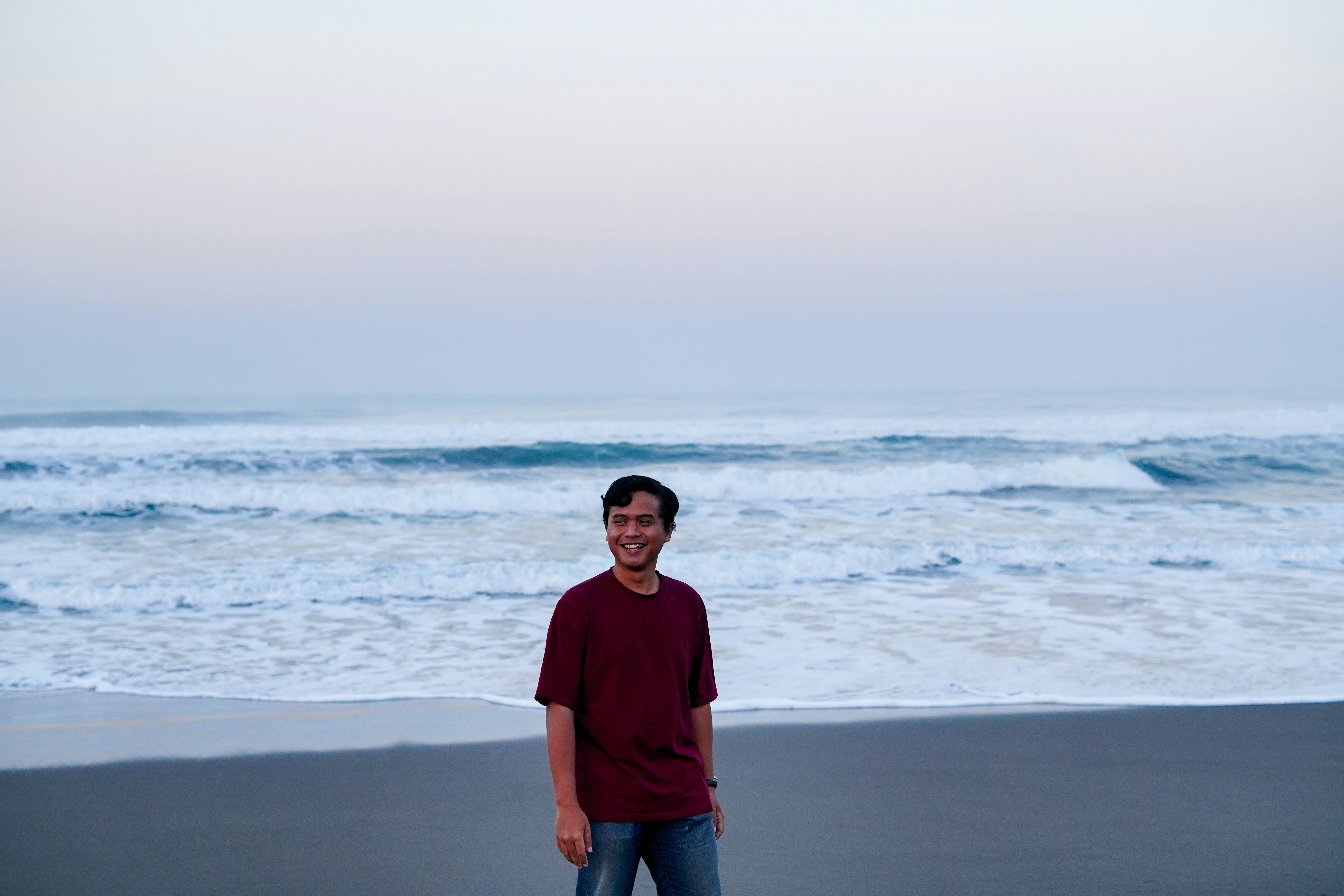Coastal Comfort: A Laugh on the Shifting Shore