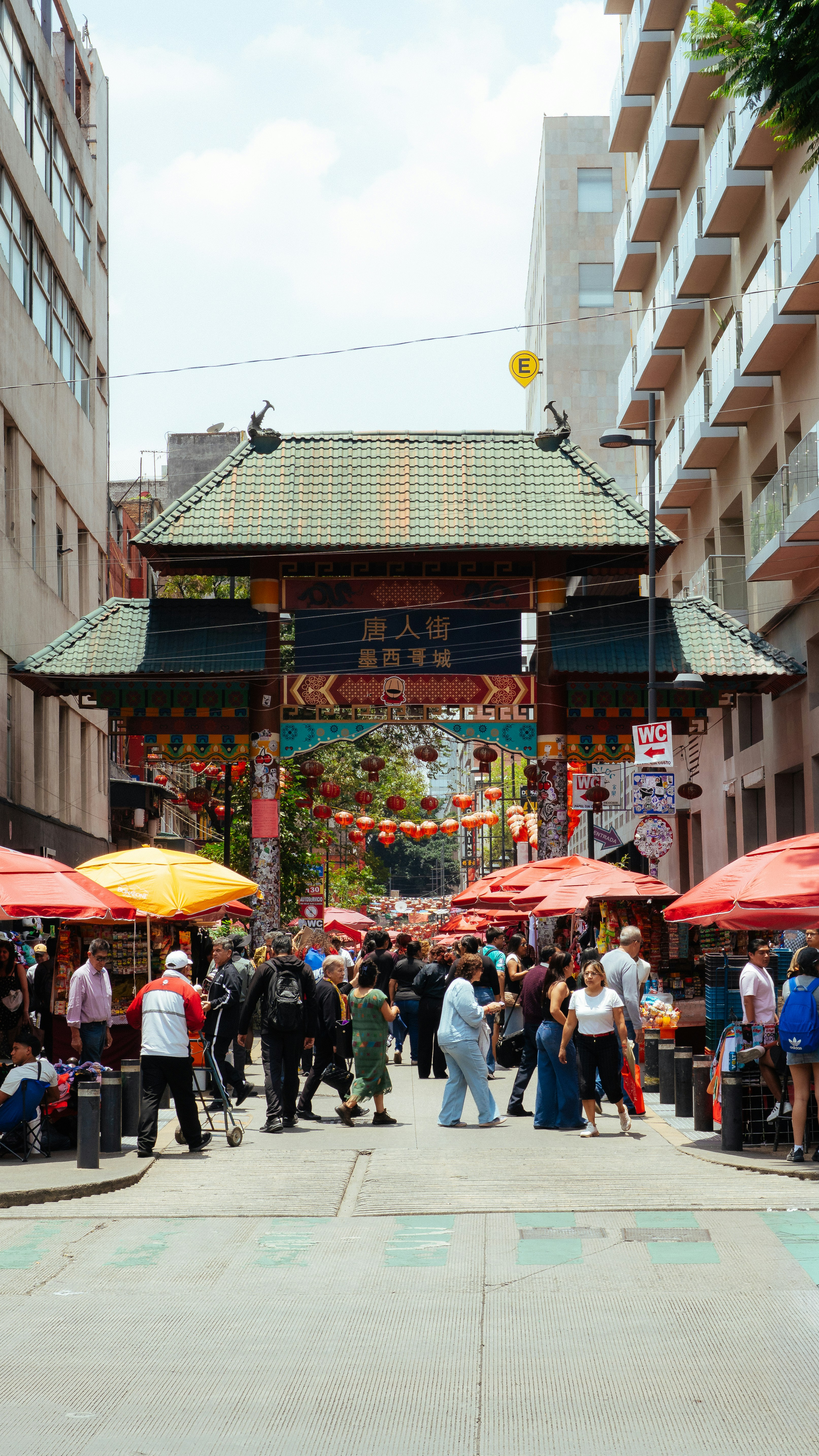 Gateway to the Lantern Street Market