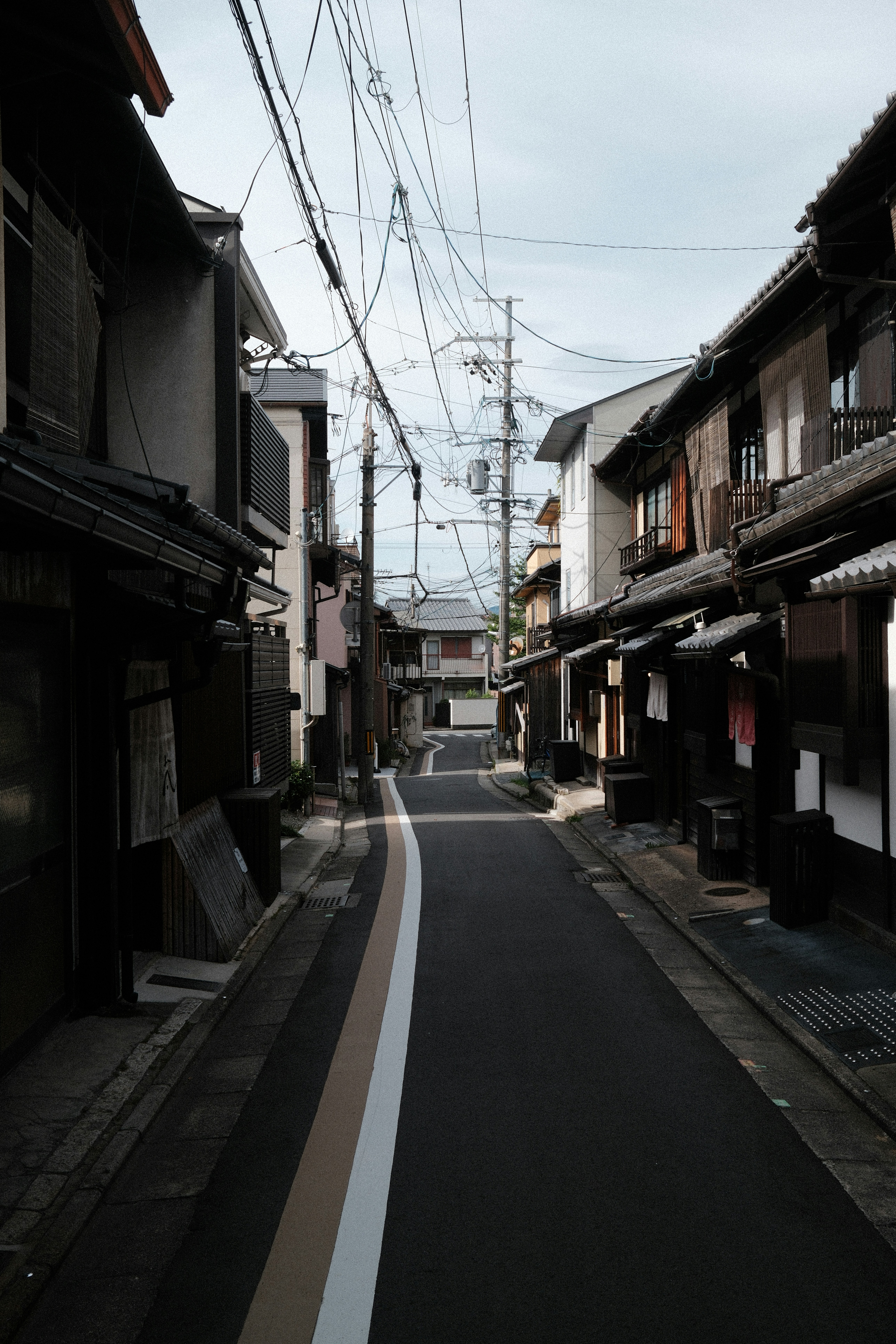 A Quiet Alley of Shuttered Traditions