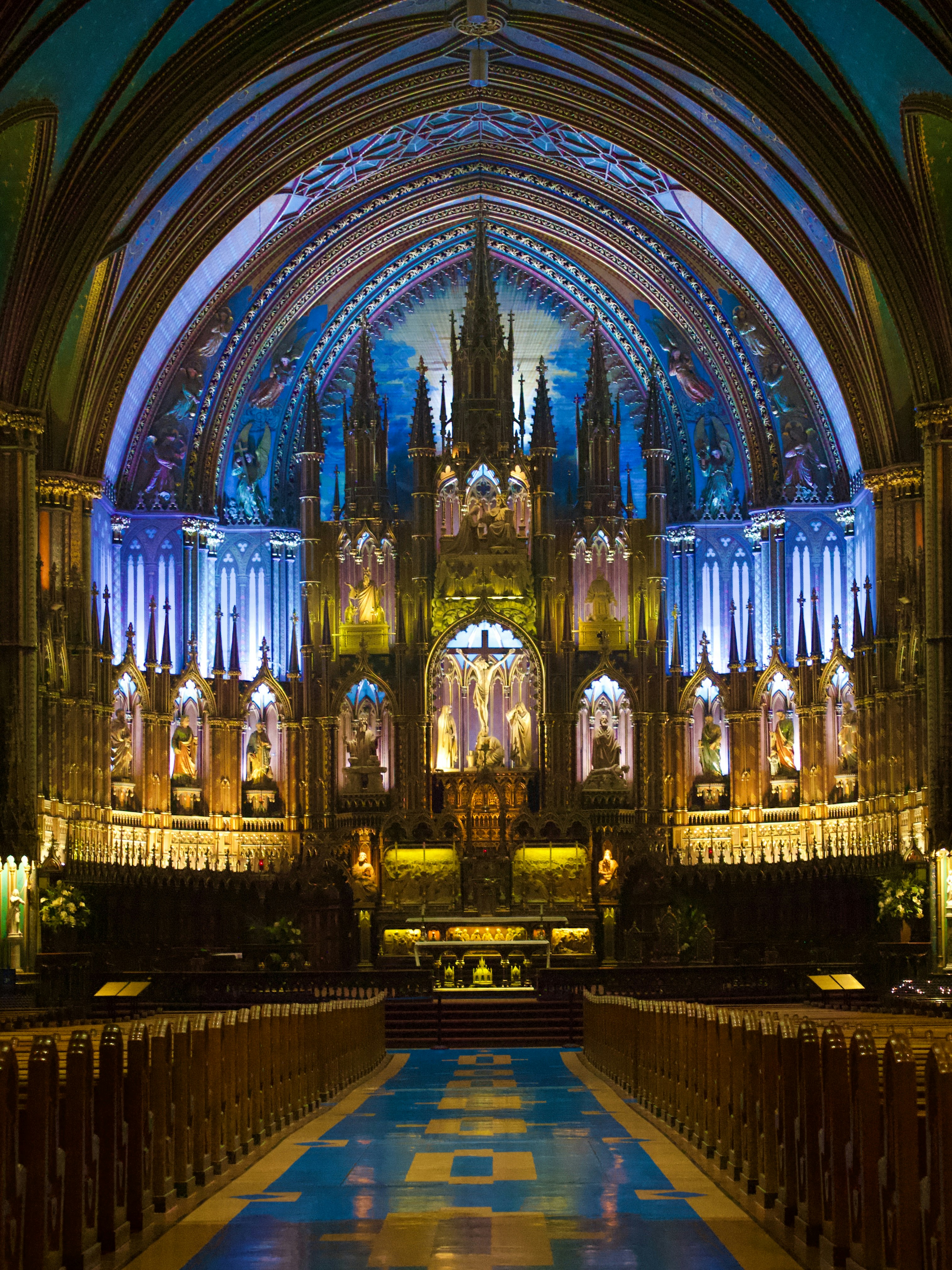 Gilded Cathedral Interior: Luminescent Altars Under Arched Vaults