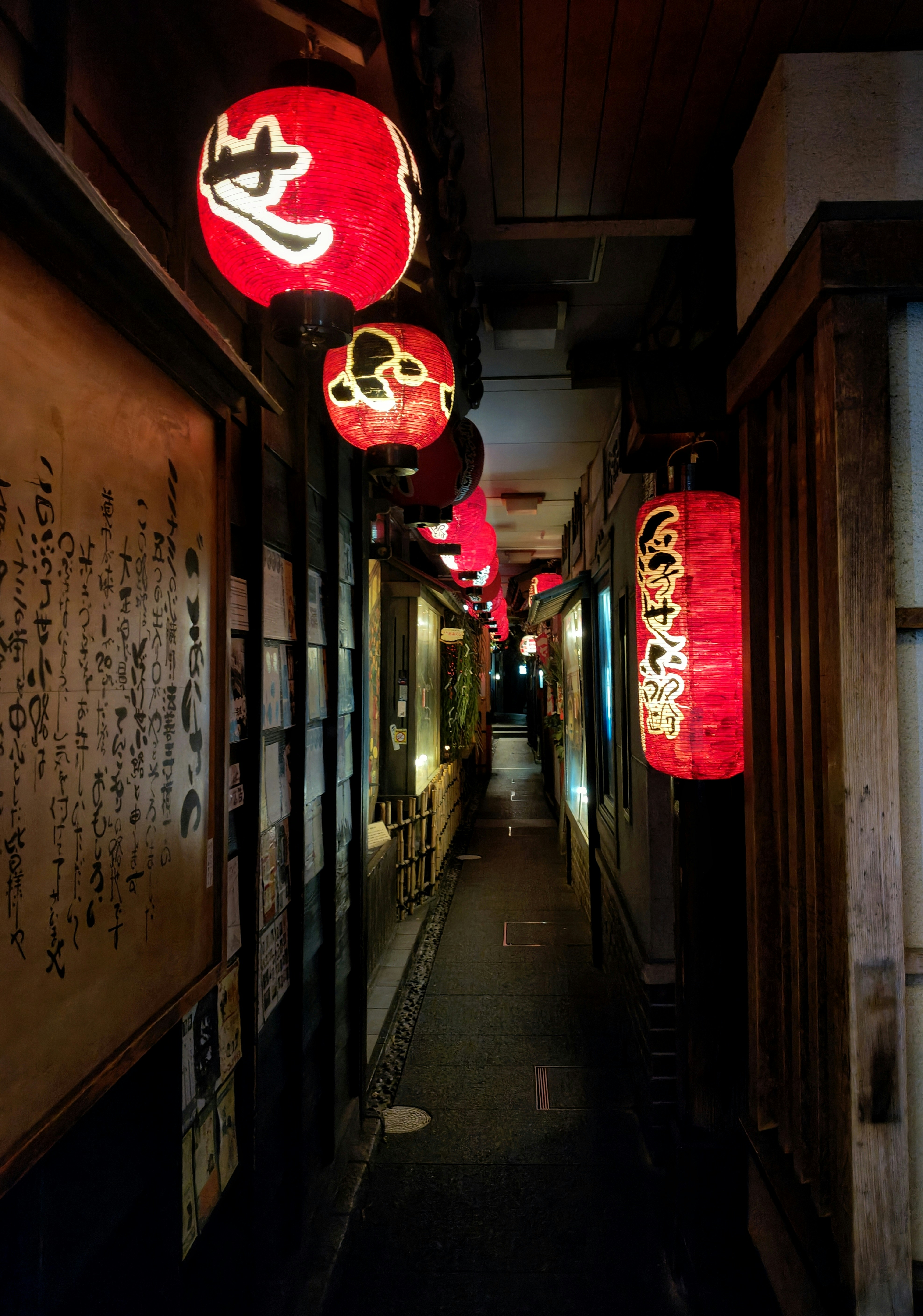 Neon Alley: Red Lanterns Guiding the Quiet Corridor