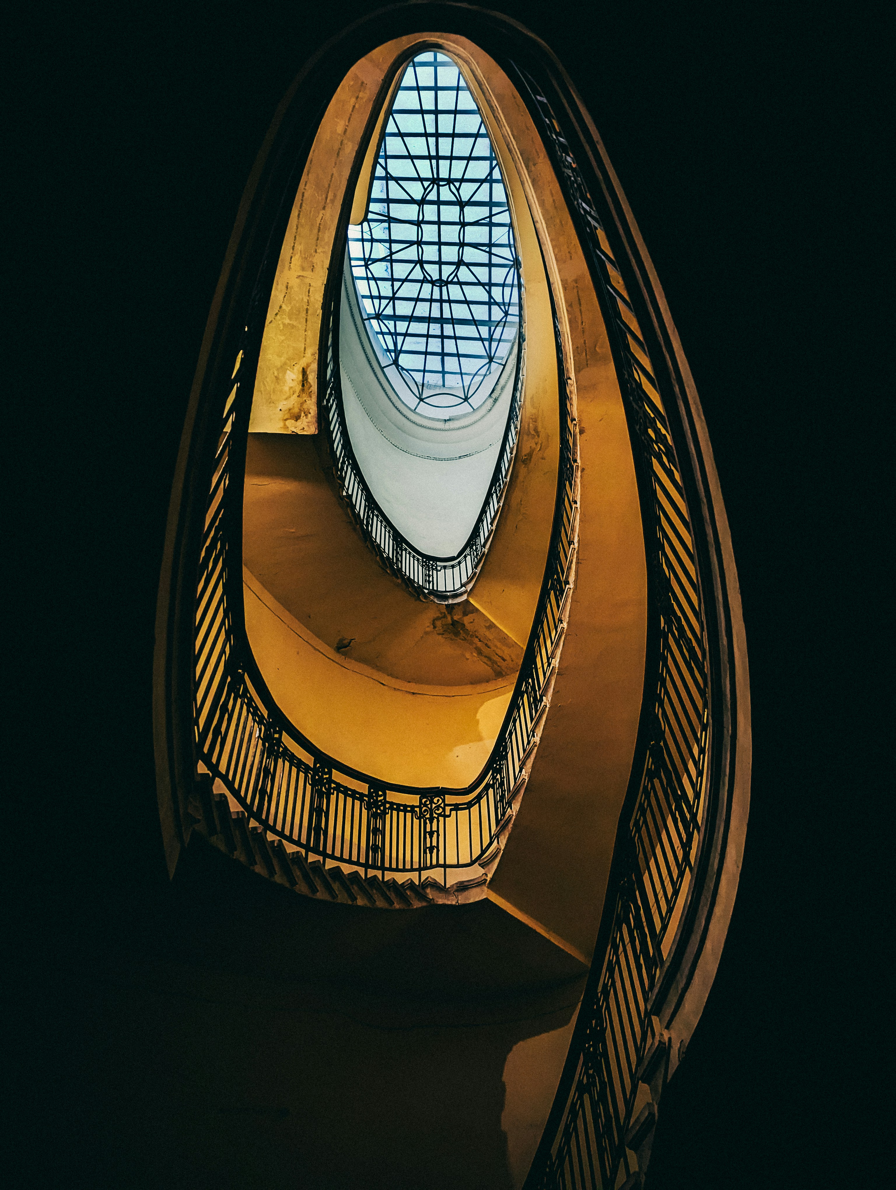 Spiral Light: A Concentric Staircase Reaches for the Sky